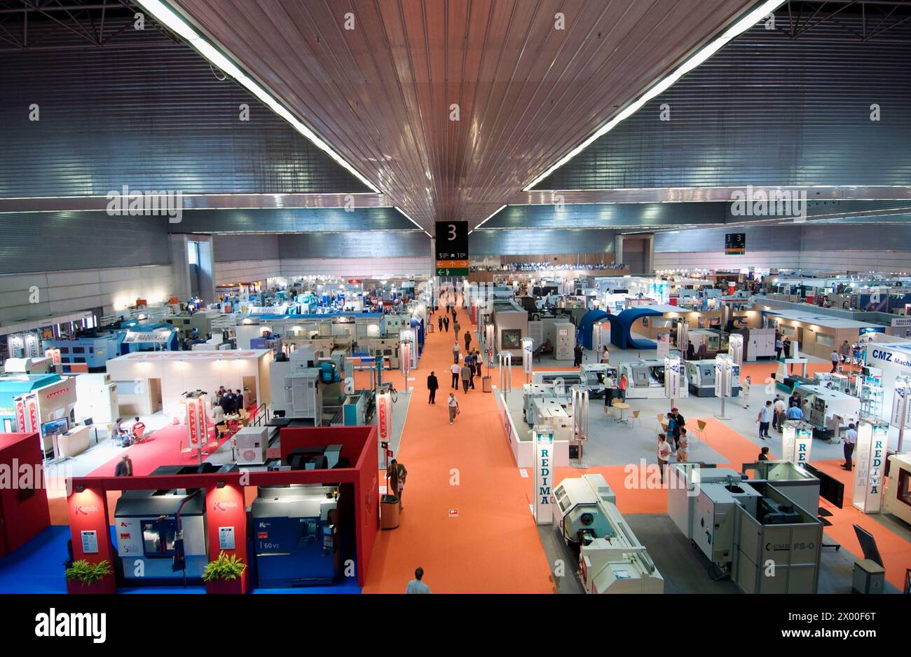 Tool machine´s spanish biennial. June 2004. Bilbao Exhibition Center ...