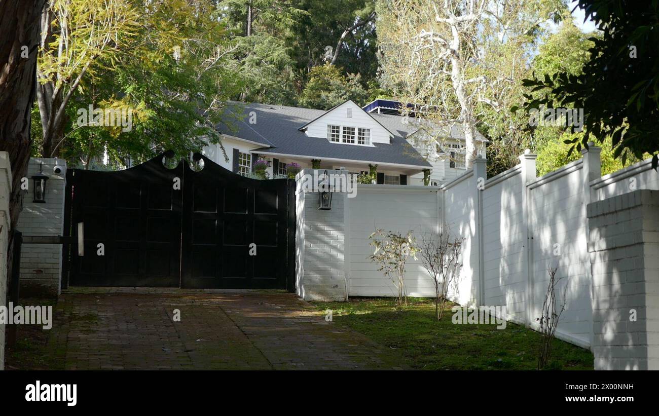 Paul newman joanne woodward at home hi-res stock photography and images ...