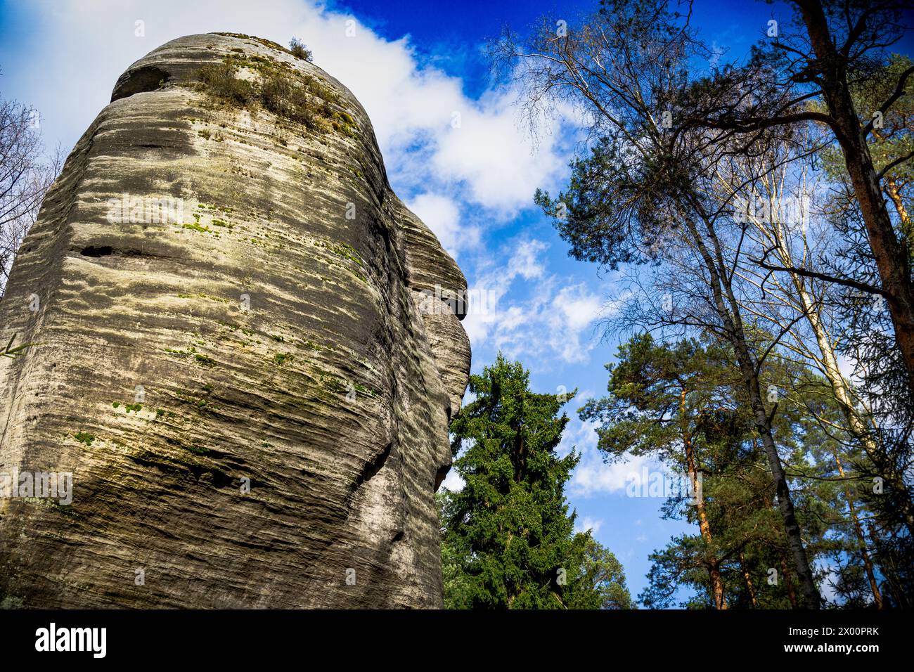 Gigantic rock formation hi-res stock photography and images - Alamy