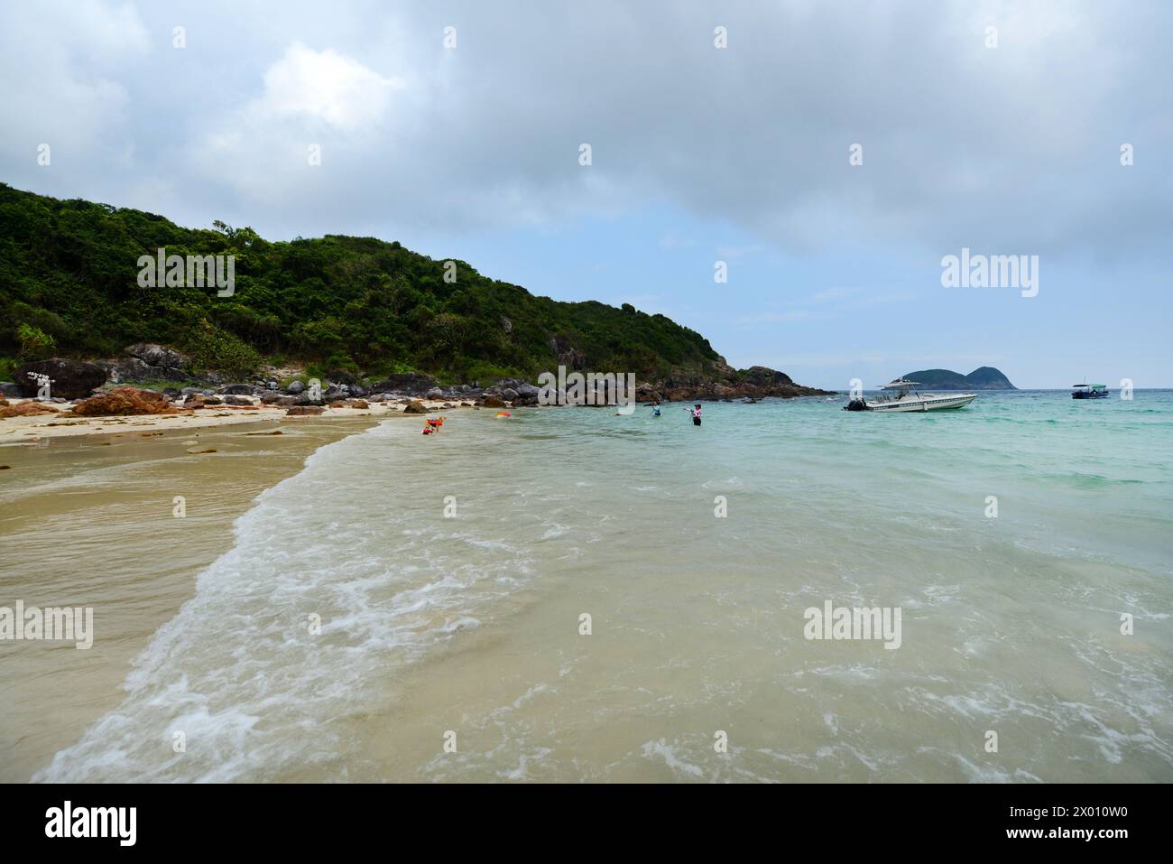 Ham Tin Beach at Sai Kung East Country park in Hong Kong Stock Photo ...