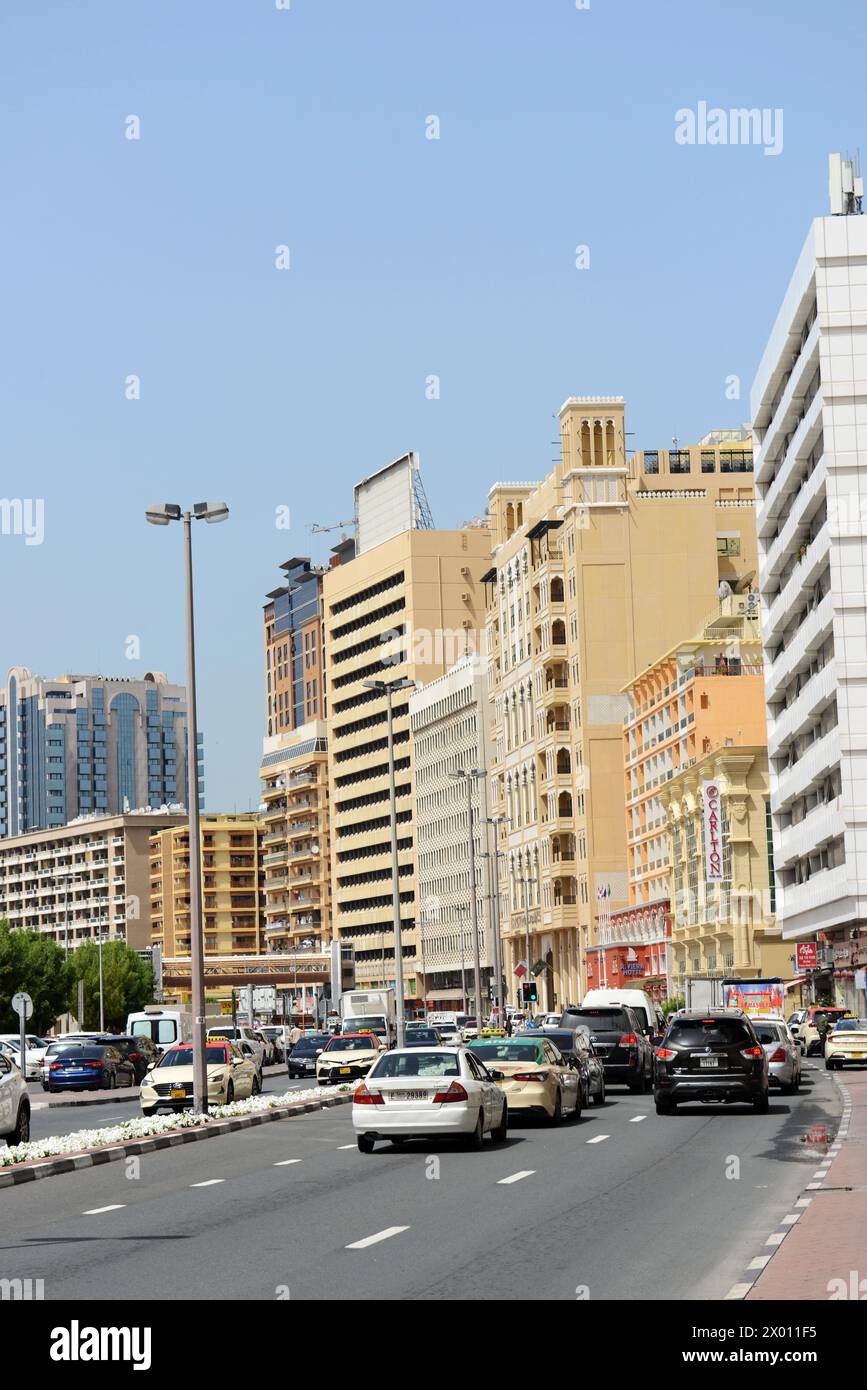 Traffic along Baniyas Rd in Deira, Dubai, UAE Stock Photo - Alamy
