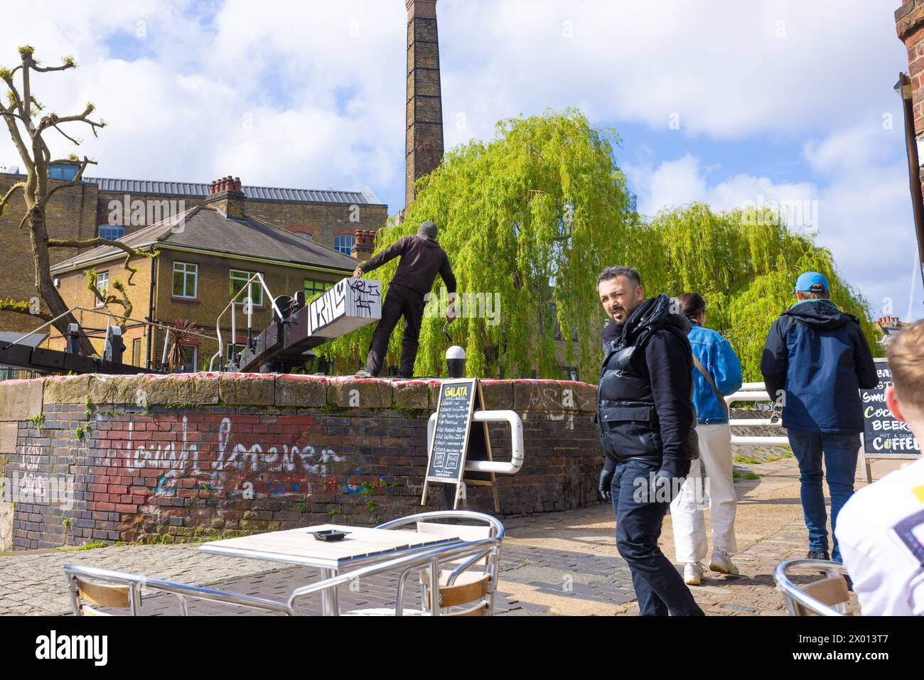 London City Road Lock Stock Photo - Alamy