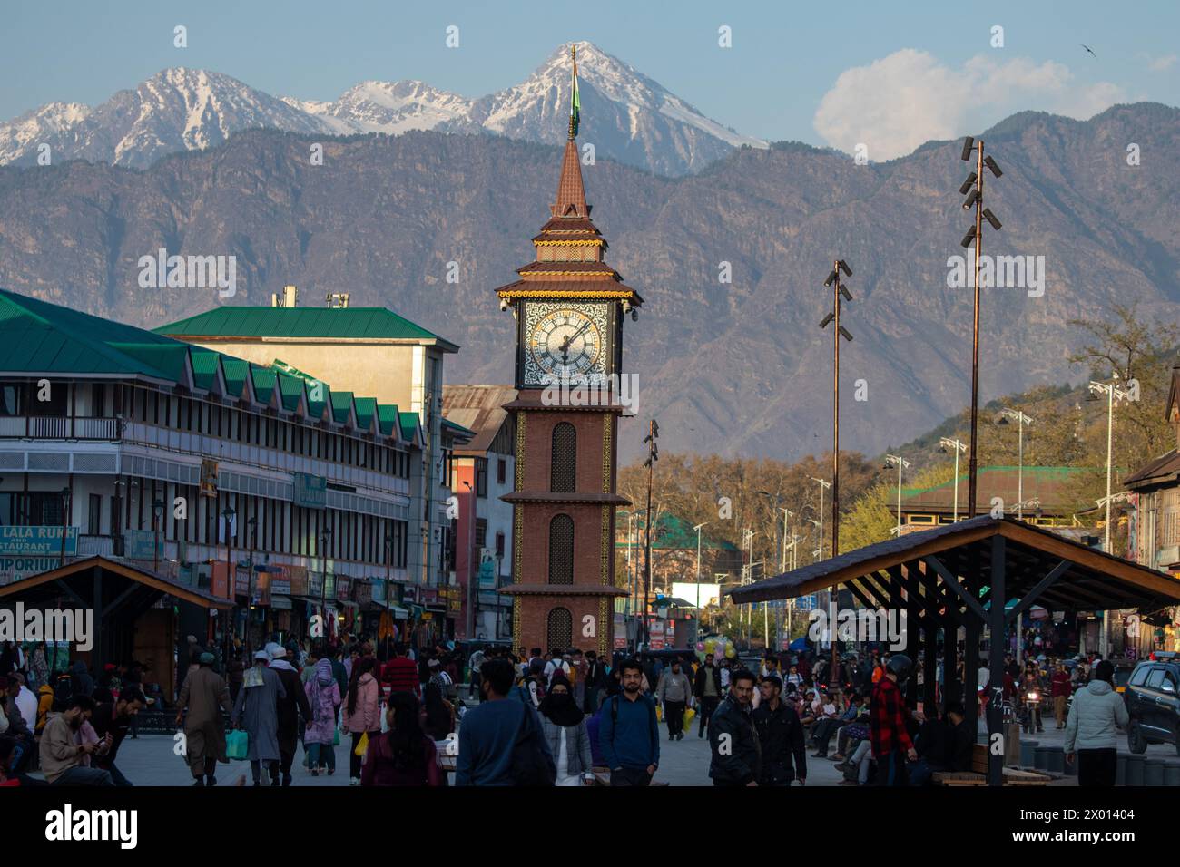 Srinagar, India. 08th Apr, 2024. Kashmiri Muslims seen shopping ahead ...