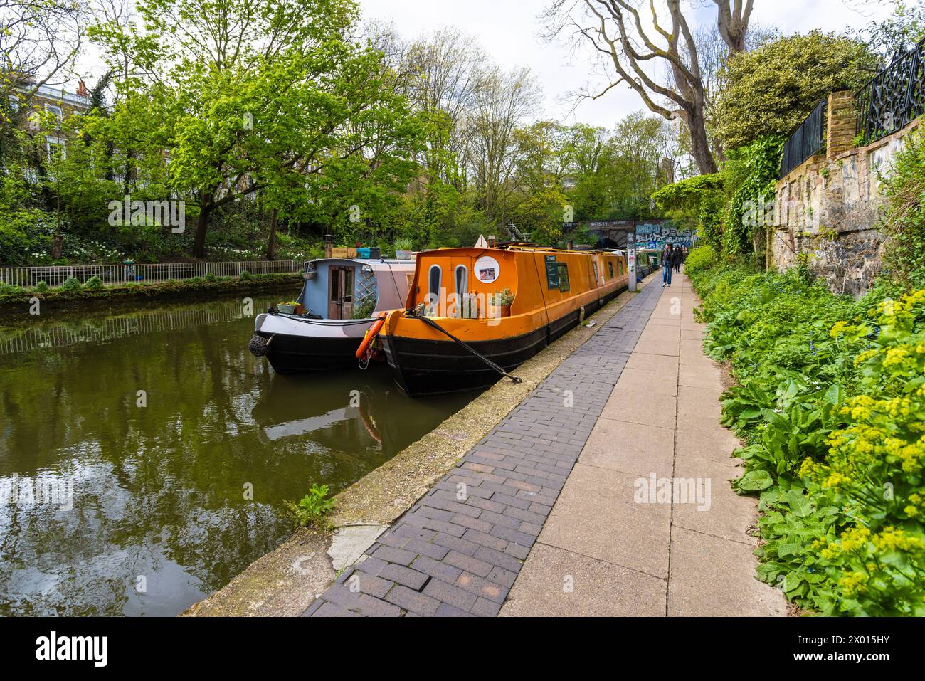 London City Road Lock Stock Photo - Alamy
