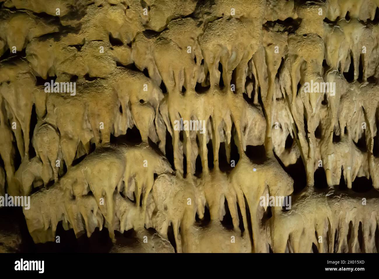 Stalactites stalagnites in prometheus cave hi-res stock photography and ...