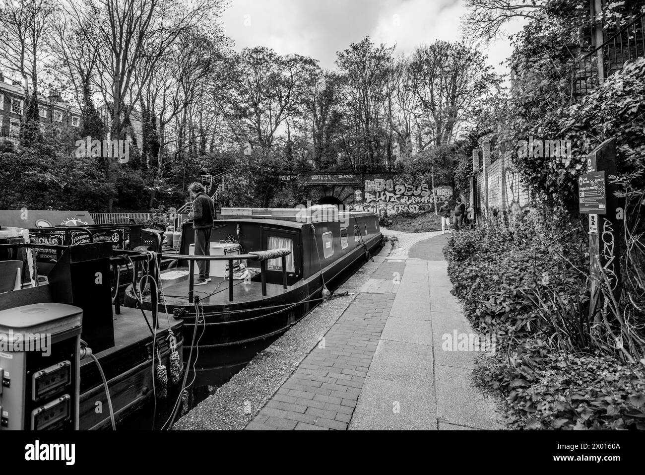London City Road Lock Stock Photo - Alamy