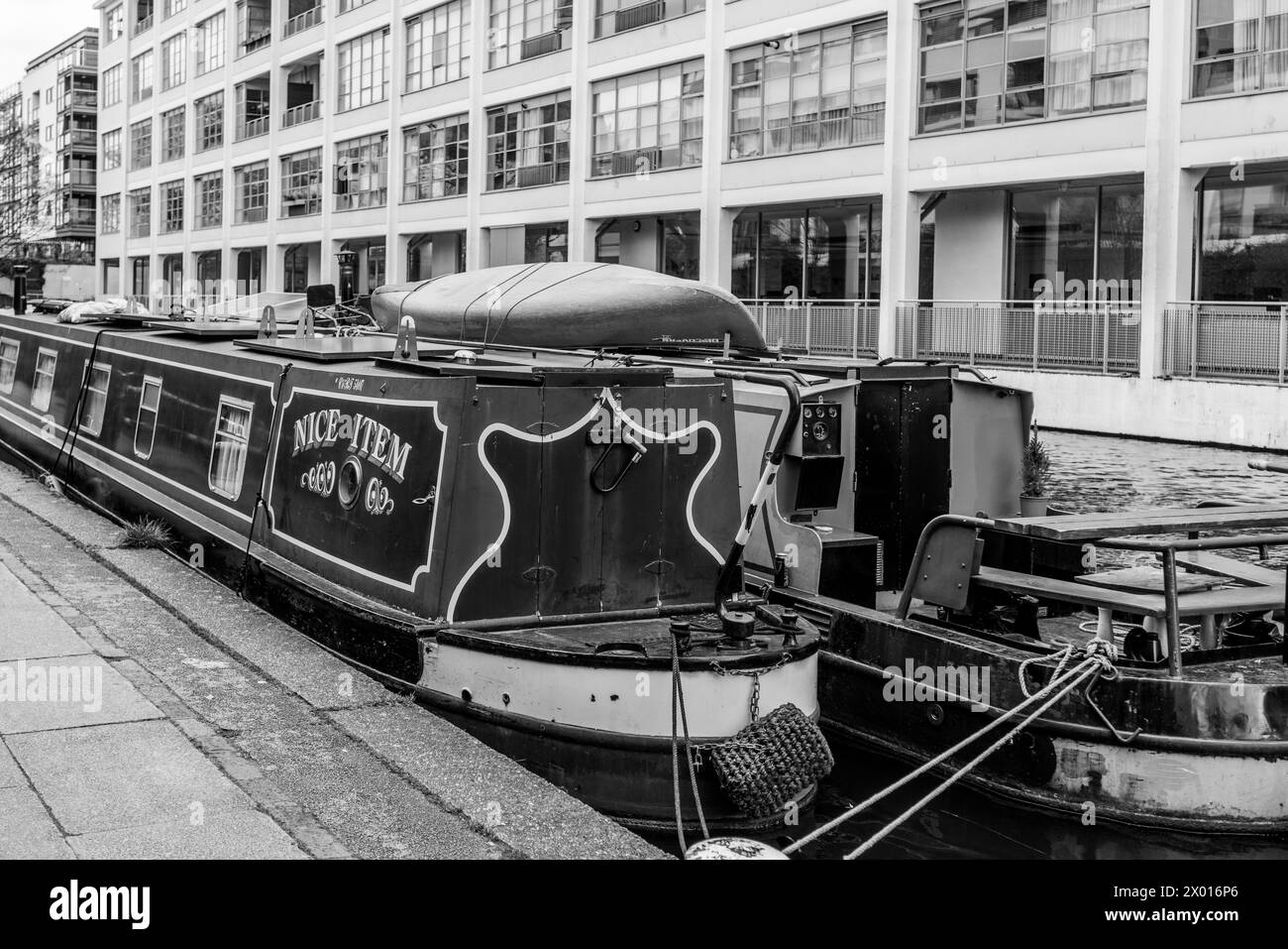 London City Road Lock Stock Photo - Alamy