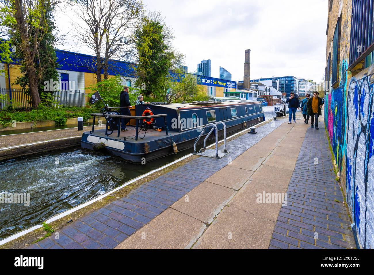 London City Road Lock Stock Photo - Alamy