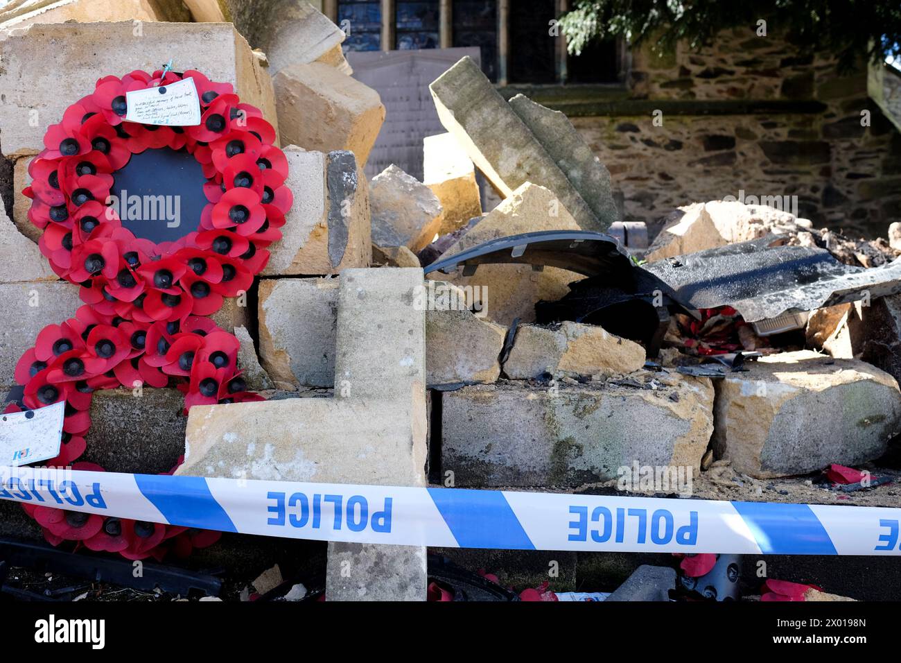 police tape at a accident Stock Photo - Alamy