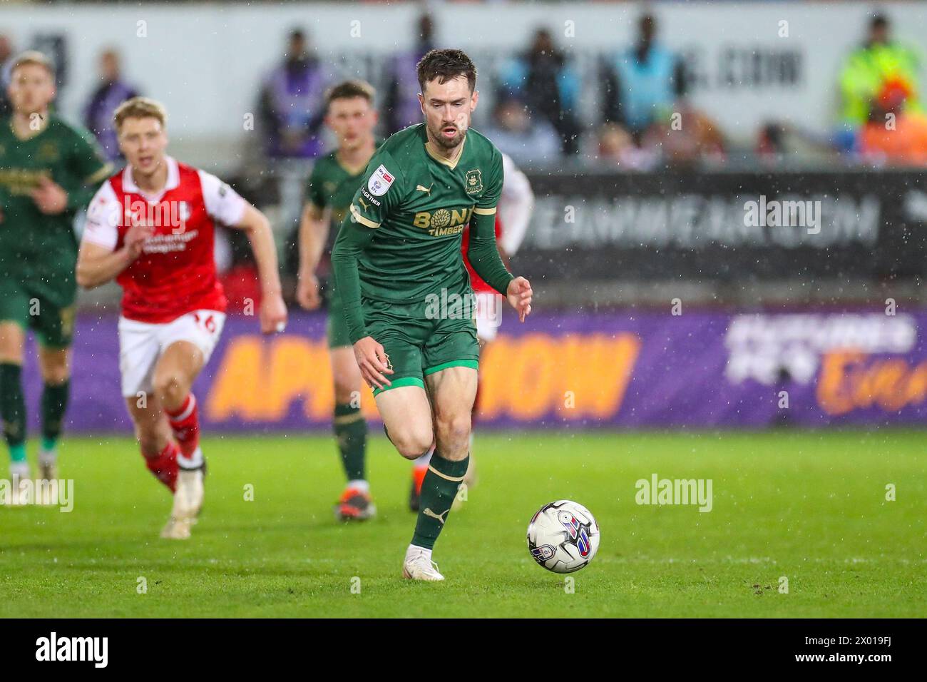 Ryan hardie plymouth argyle hi-res stock photography and images - Alamy