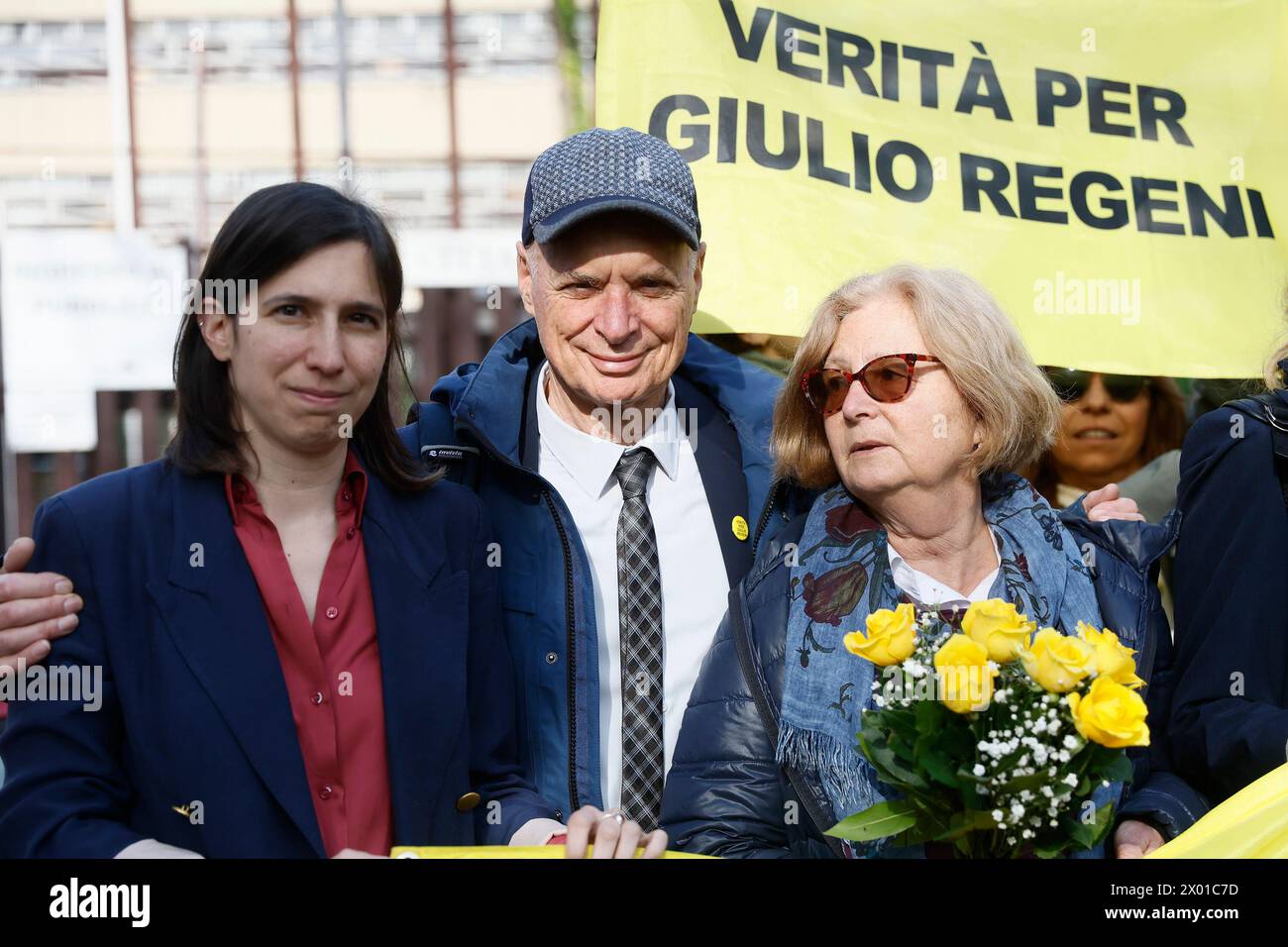 Processo Regeni : i genitori di Giulio Regeni con Elly Schlein alla ...
