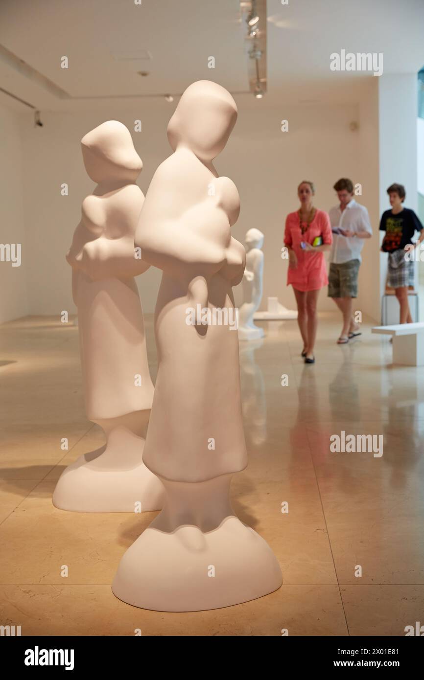 Elba Bairon sculptural installation. Museo de Arte Latinoamericano de ...