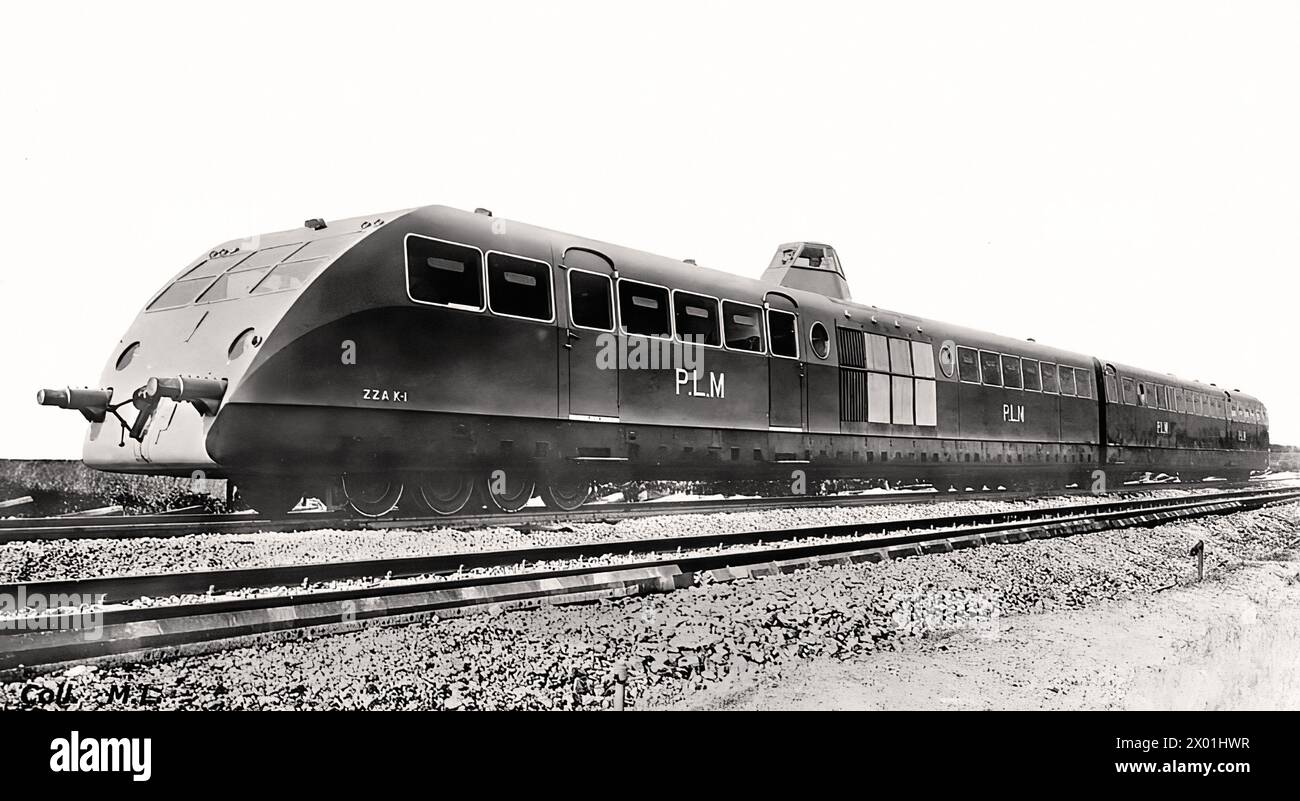 Bugatti autorail PLM - Train vintage photography Stock Photo - Alamy