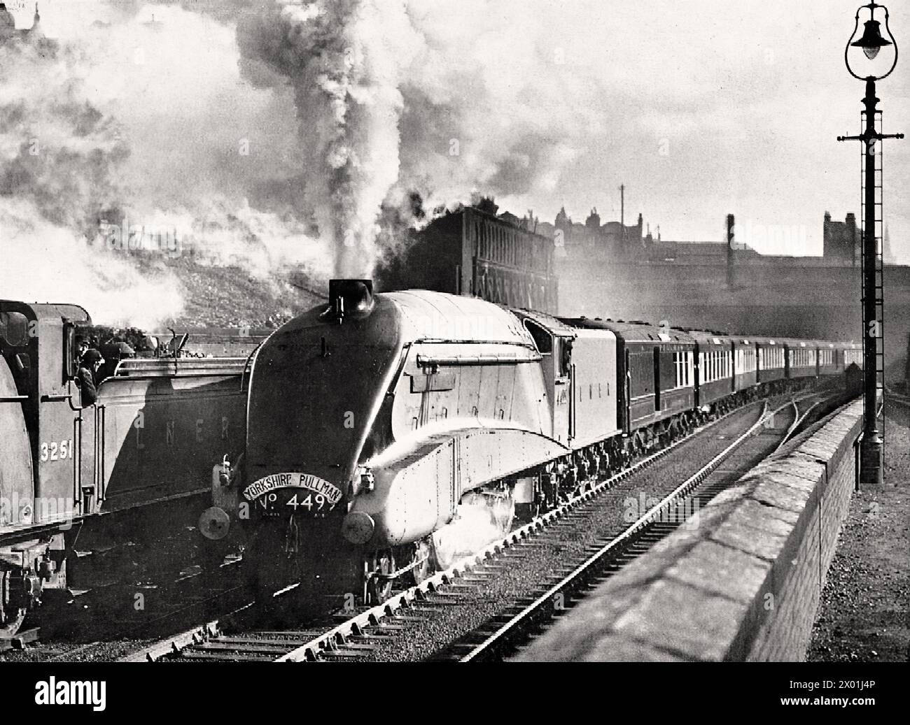 LNER A4 4499 Sir Murrough Wilson - Train vintage photography Stock Photo - Alamy