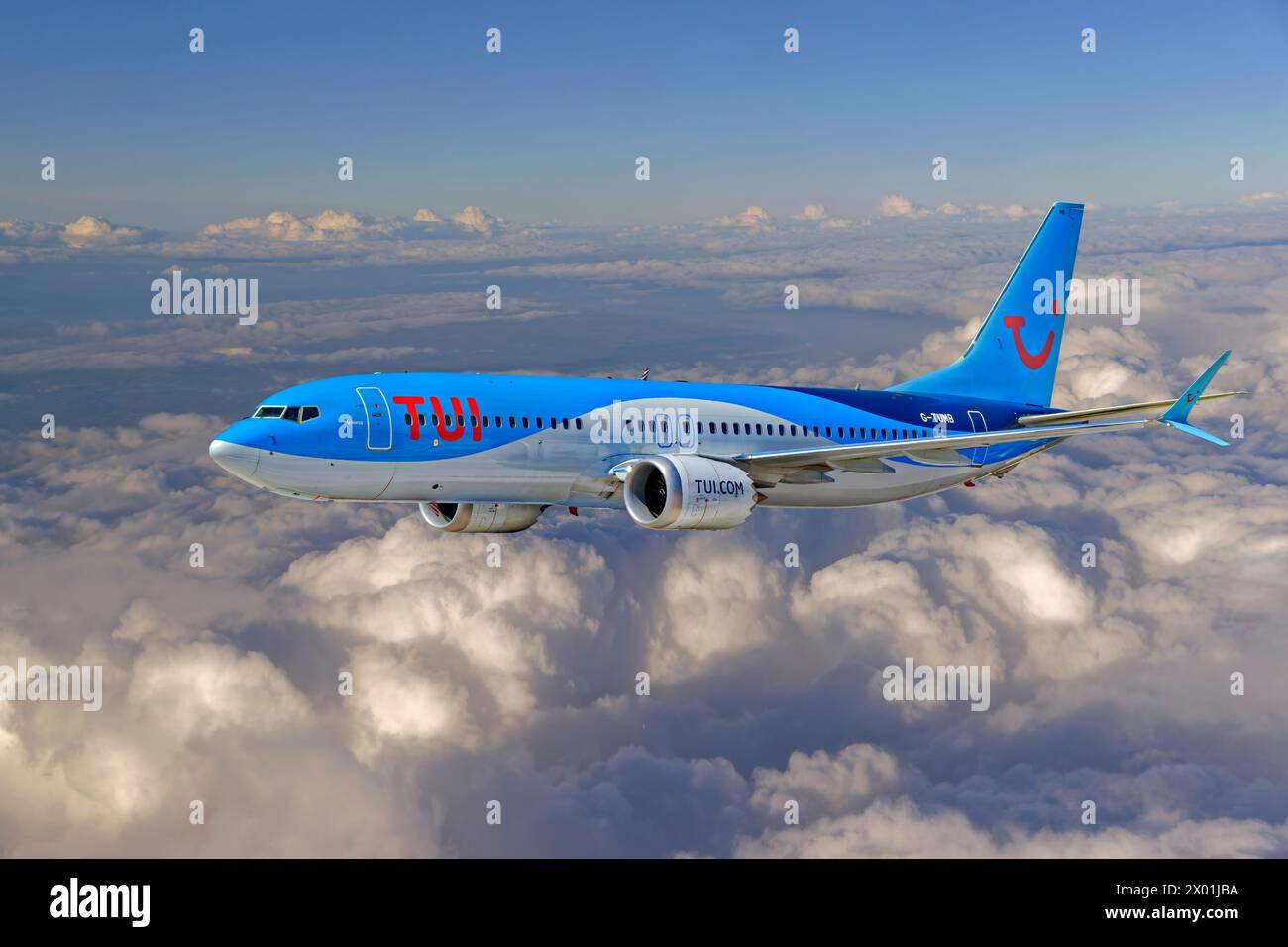 TUI Boeing 737 MAX 800 aircraft in level flight Stock Photo - Alamy