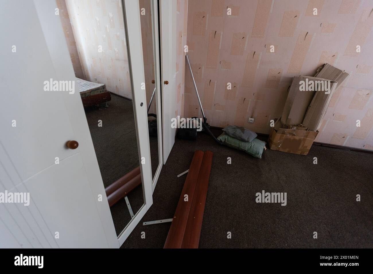 Soviet flat, USSR. Room in usual Soviet flat Stock Photo - Alamy