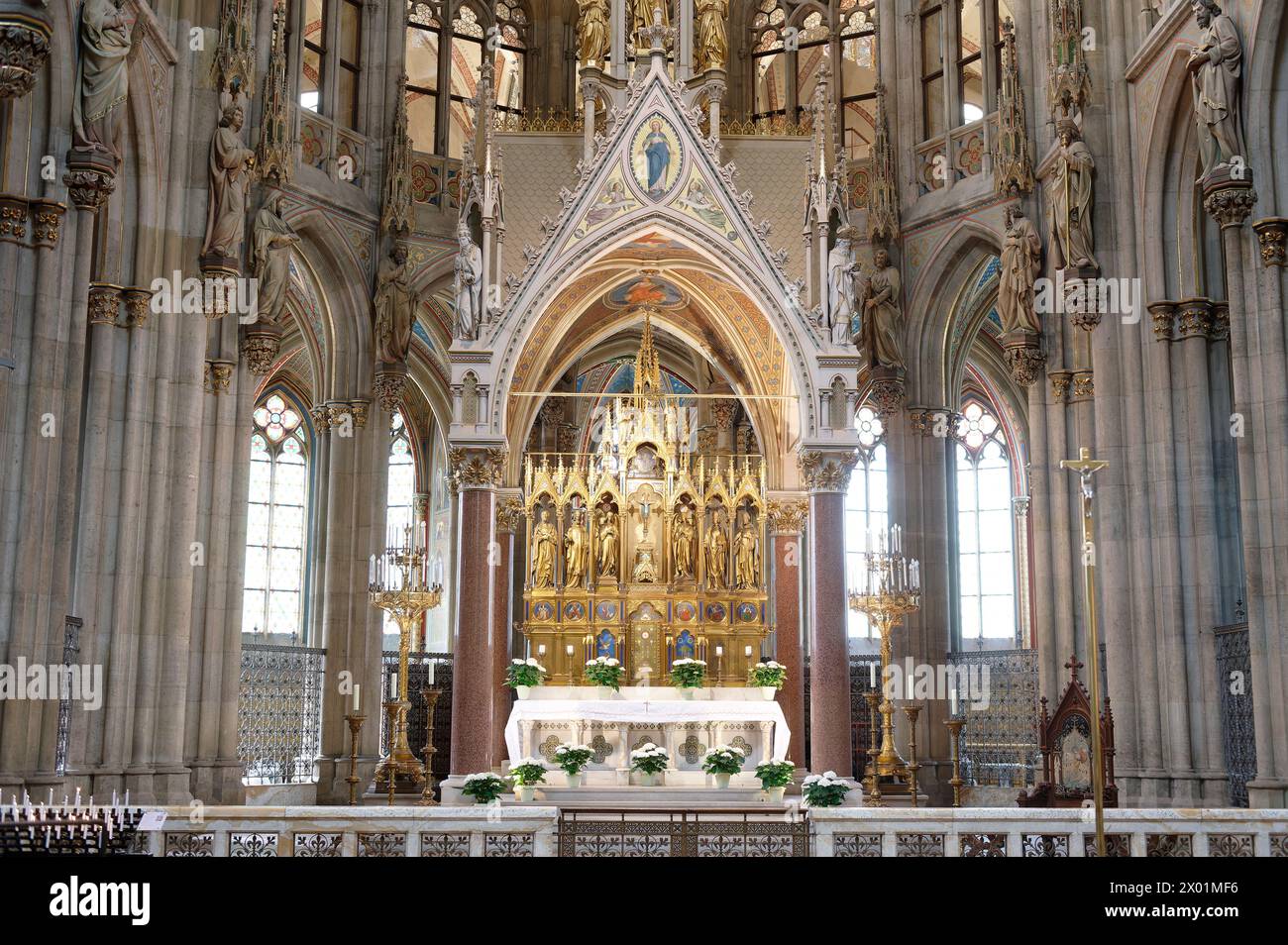 Vienna, Austria. Interior view of the Votive Church in Vienna. Choir of ...