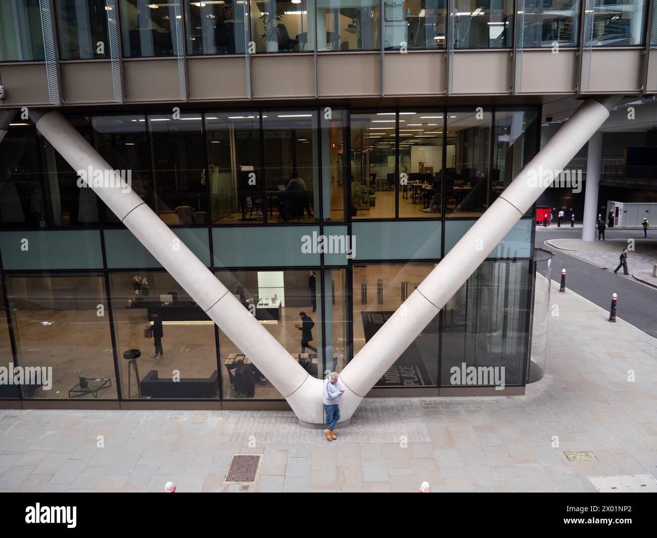 Moor Place, offices Moorgate, City of London, UK Stock Photo - Alamy