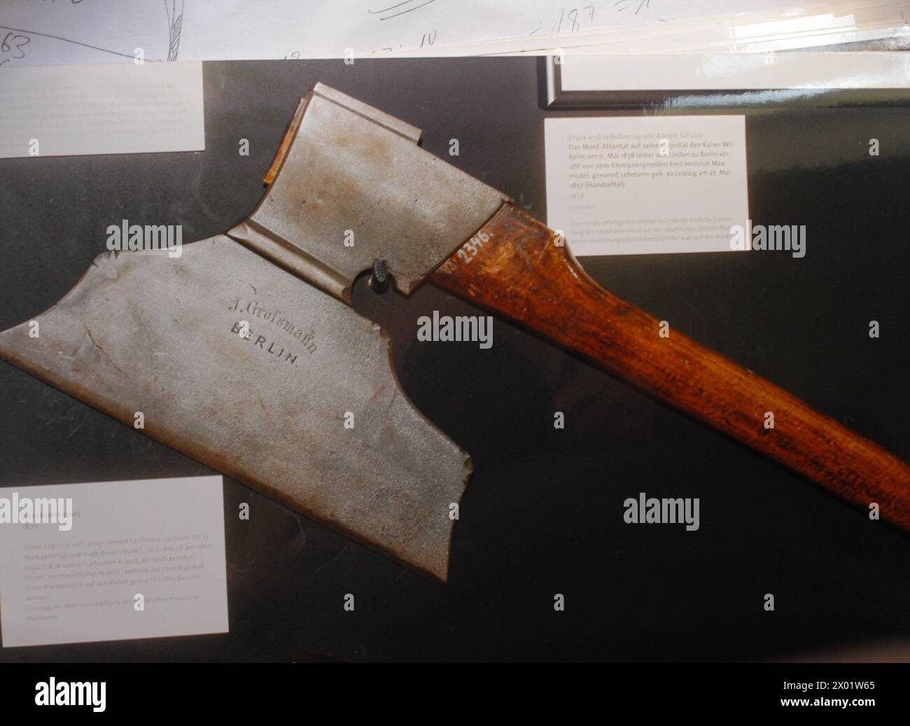 RECORD DATE NOT STATED Märkisches Museum in Berlin, Henkersbeil von ...