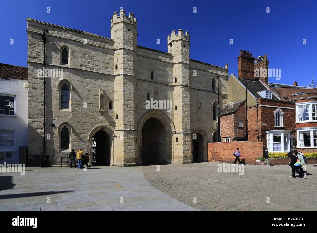 The Exchequer Gate, Lincoln cathedral, Lincoln City, Lincolnshire ...