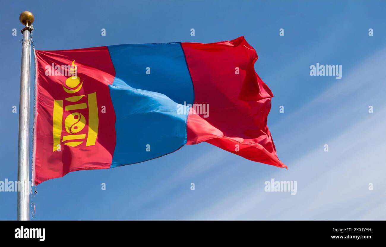 Fahnen, die Nationalfahne von Mongolei flattert im Wind Stock Photo - Alamy