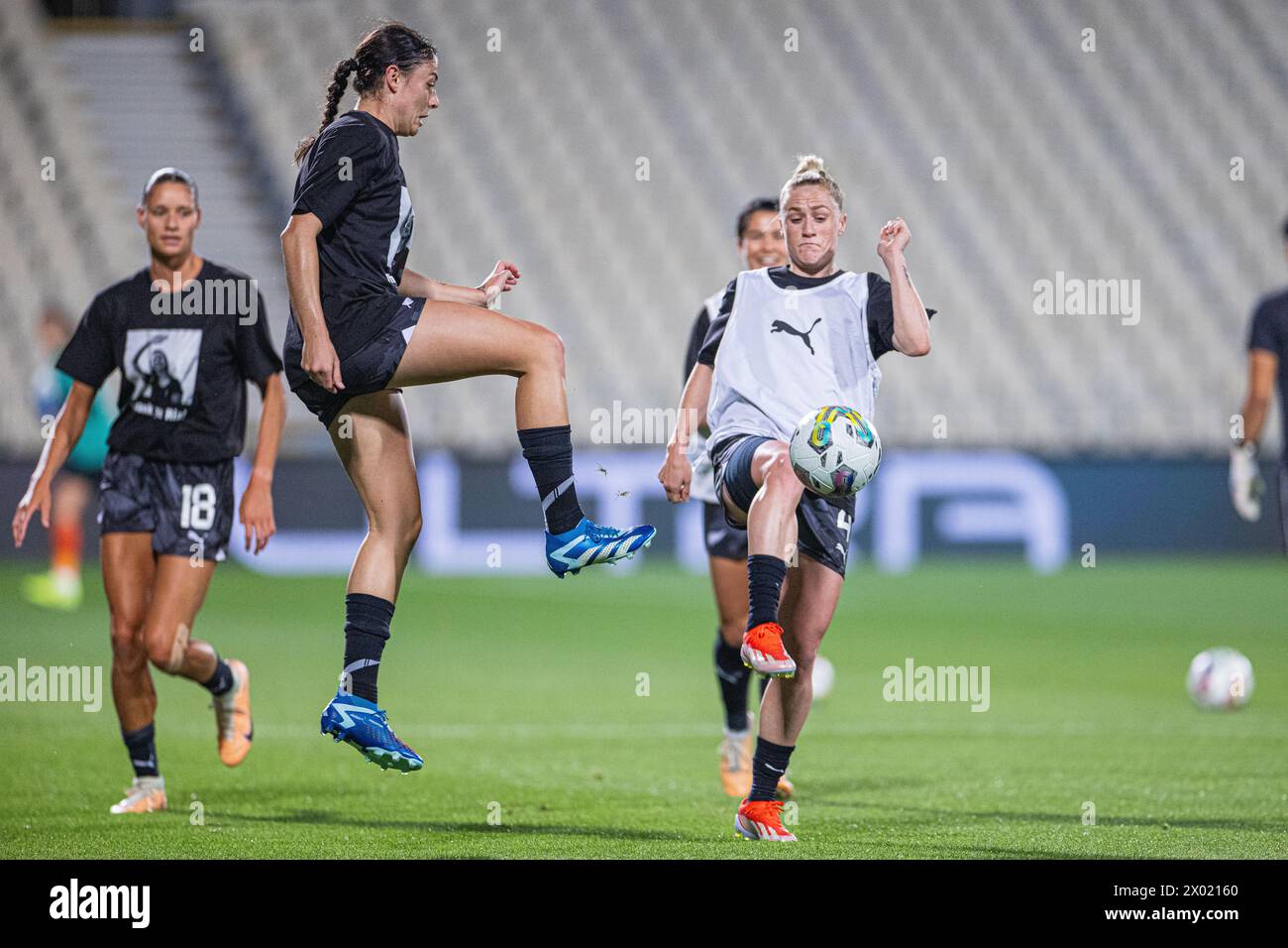 Training 2024 hi-res stock photography and images - Alamy