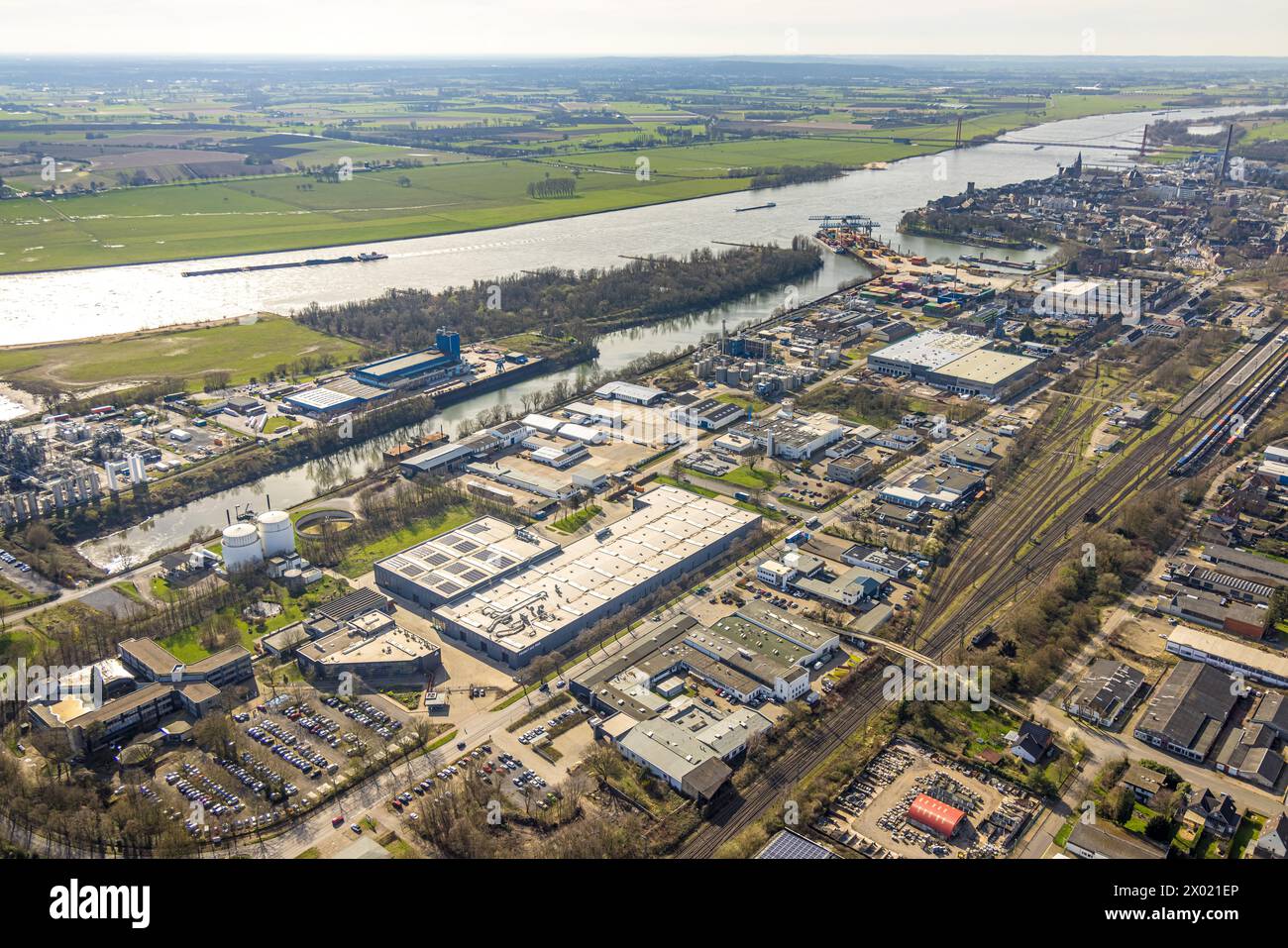 Oleon chemical plant hi-res stock photography and images - Alamy