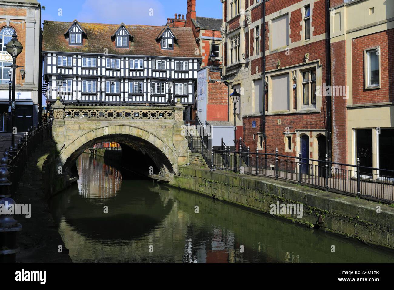 The Old High bridge, River Witham, Lincoln City, Lincolnshire, England ...