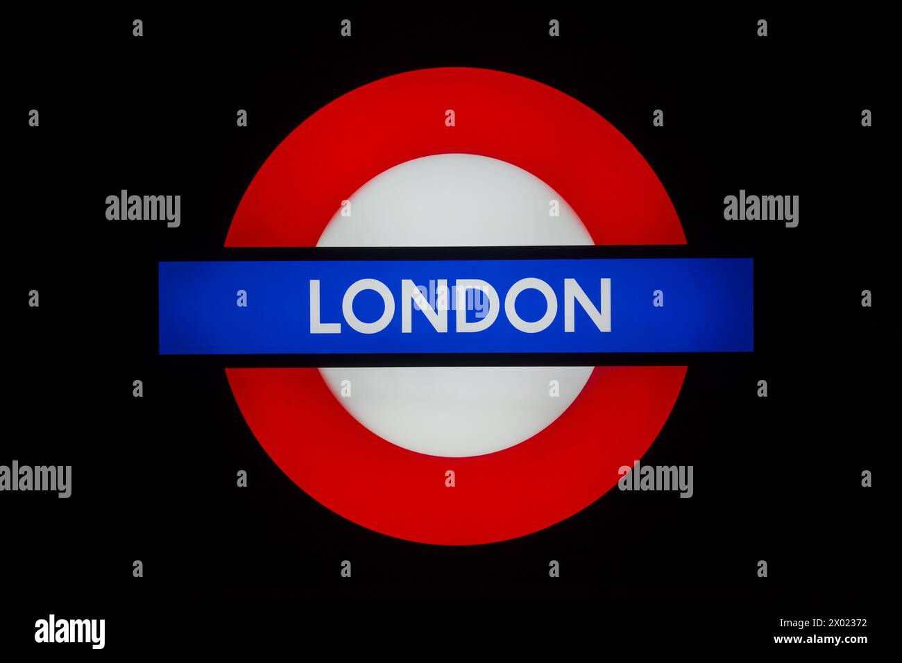 Illuminated London tube sign Stock Photo - Alamy