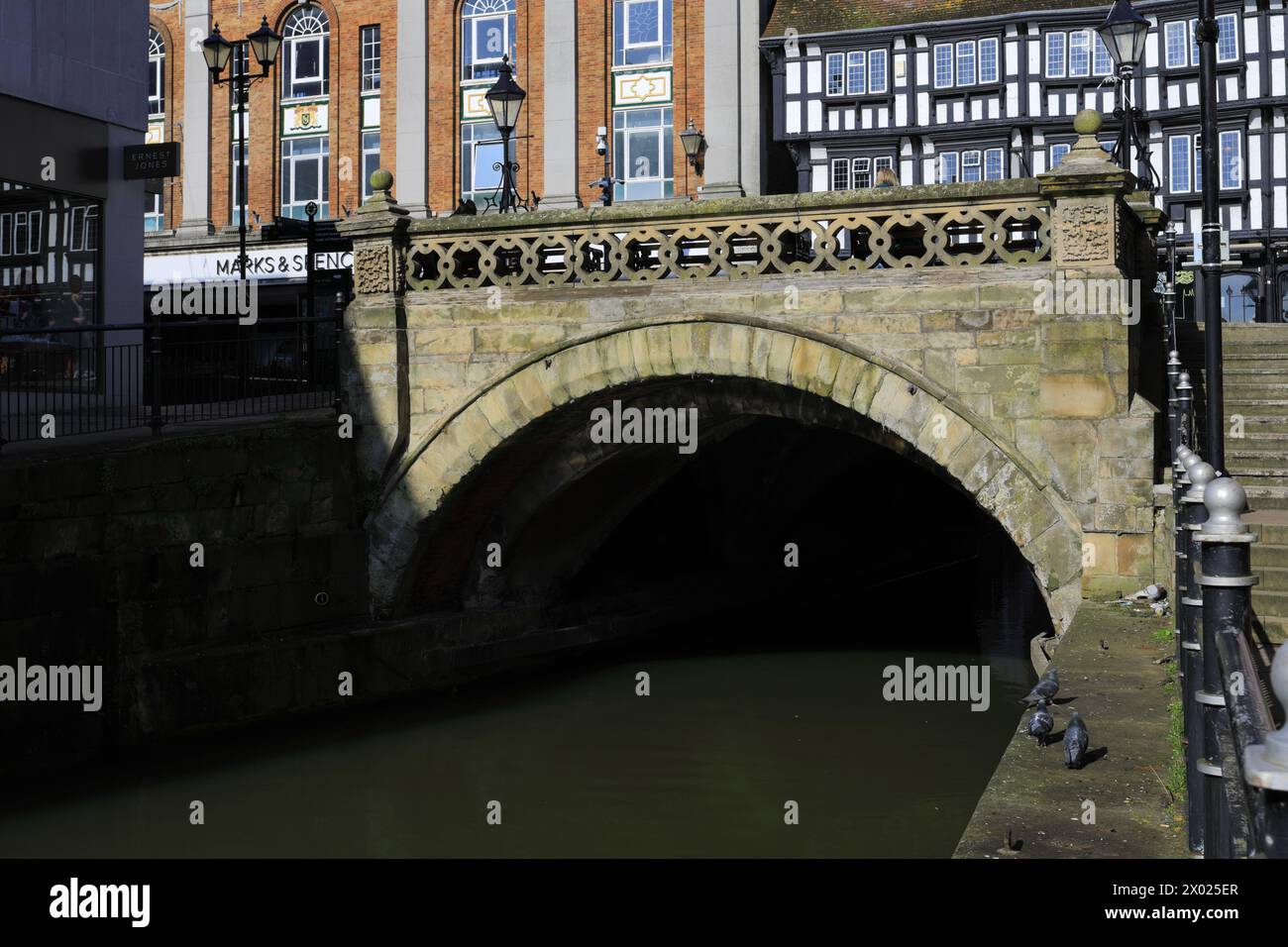 The Old High bridge, River Witham, Lincoln City, Lincolnshire, England ...