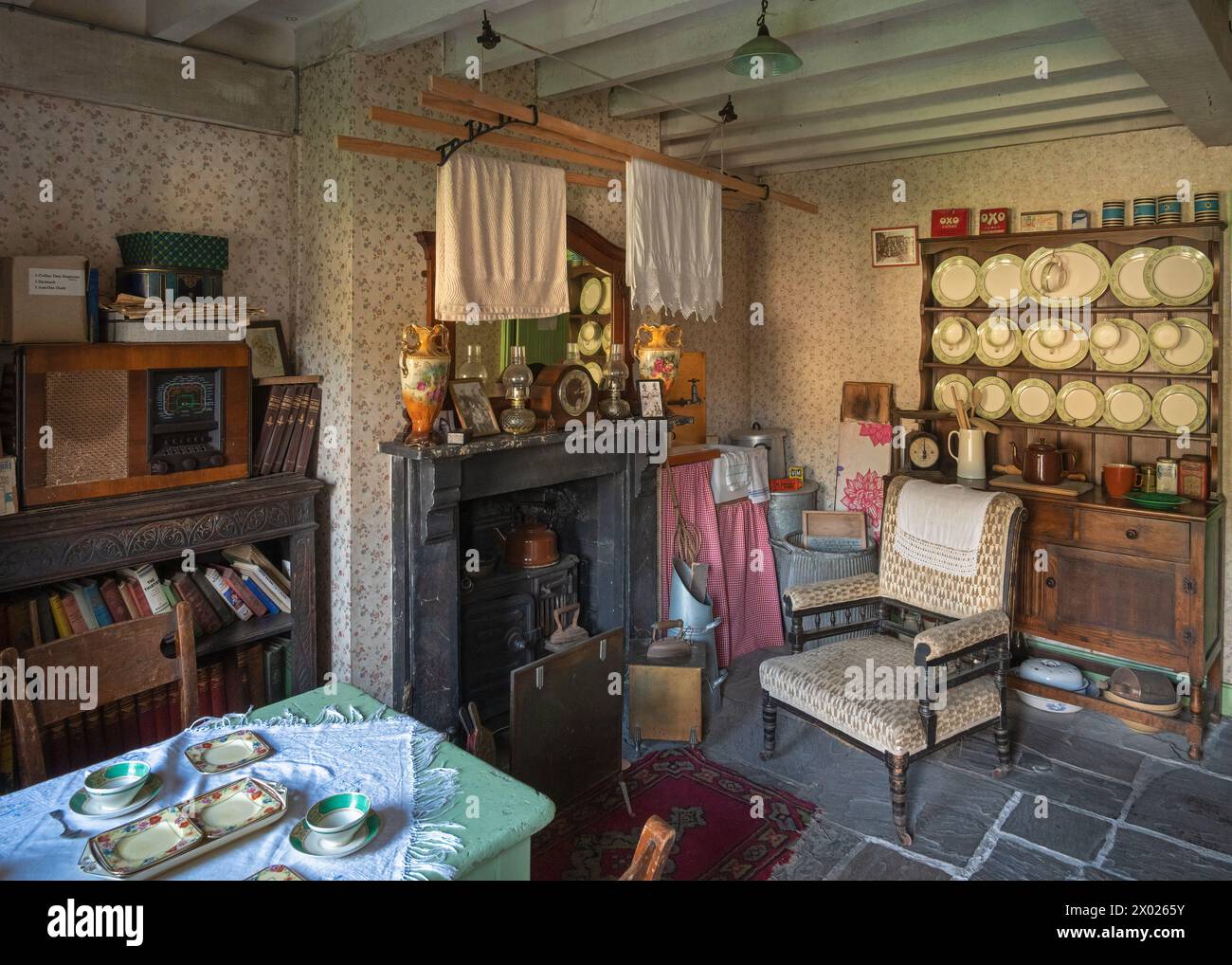 The living space of a 1944 workers cottage on Engine Row, Stack Square ...