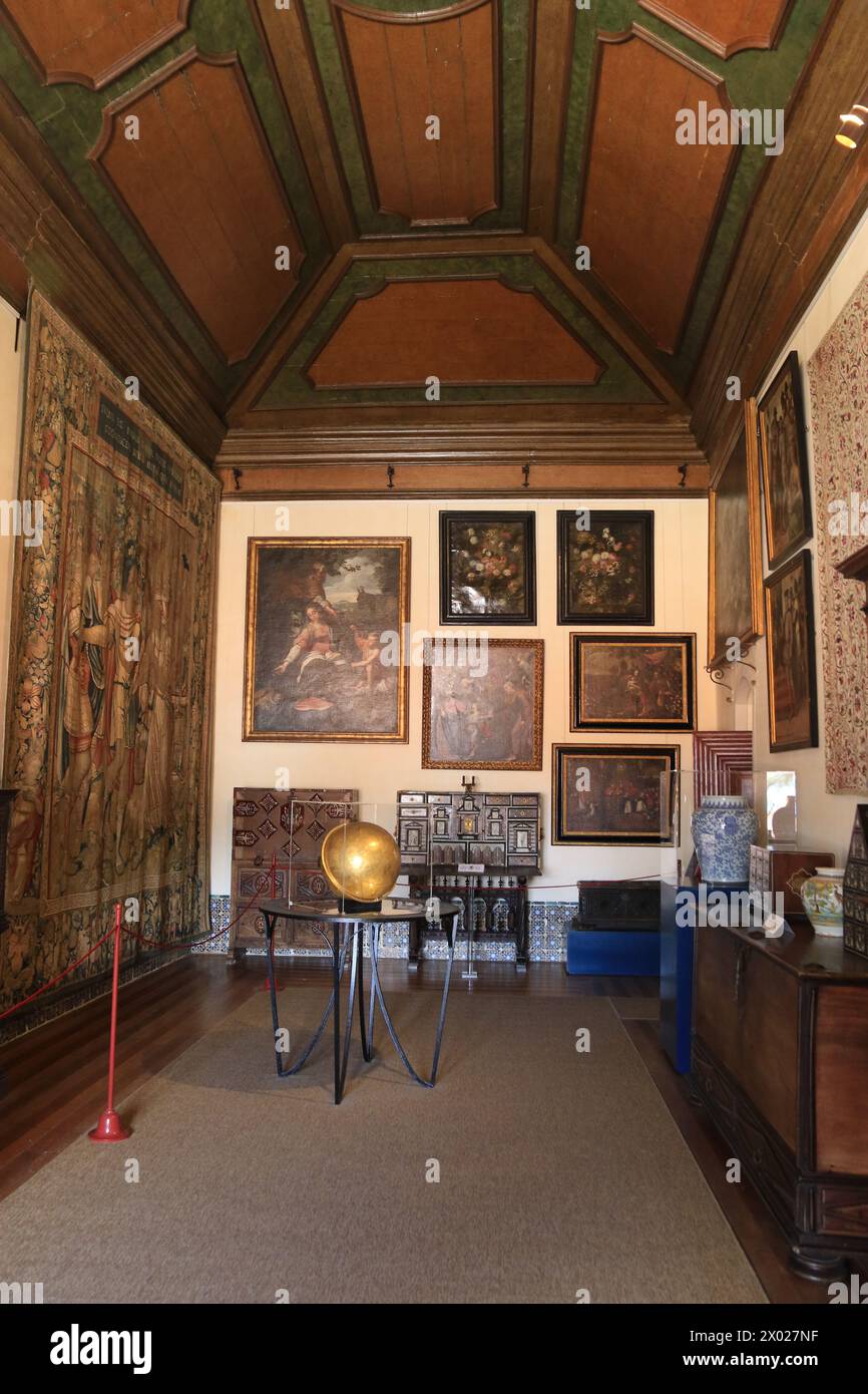 The Camarim was used to store objects of great splendour in the ...