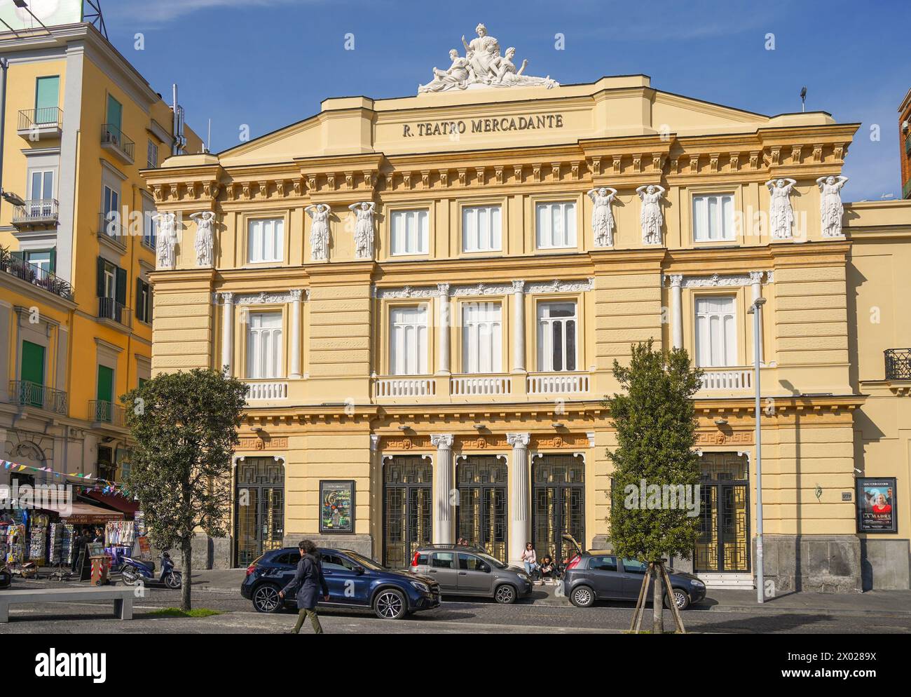 Theaters napoli hi-res stock photography and images - Alamy
