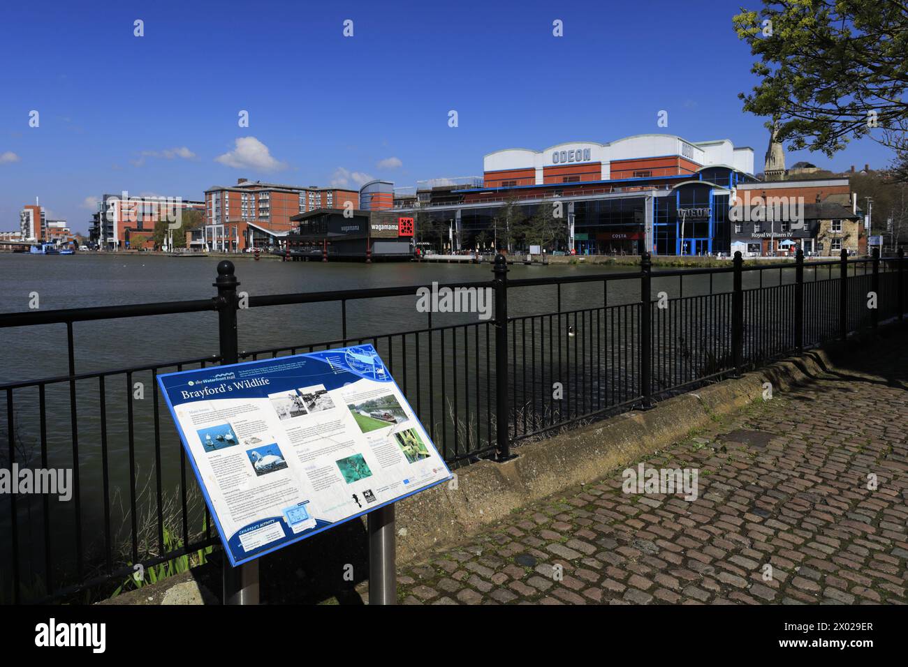 The Brayford Pool Waterfront; Lincoln Marina; Lincoln City ...
