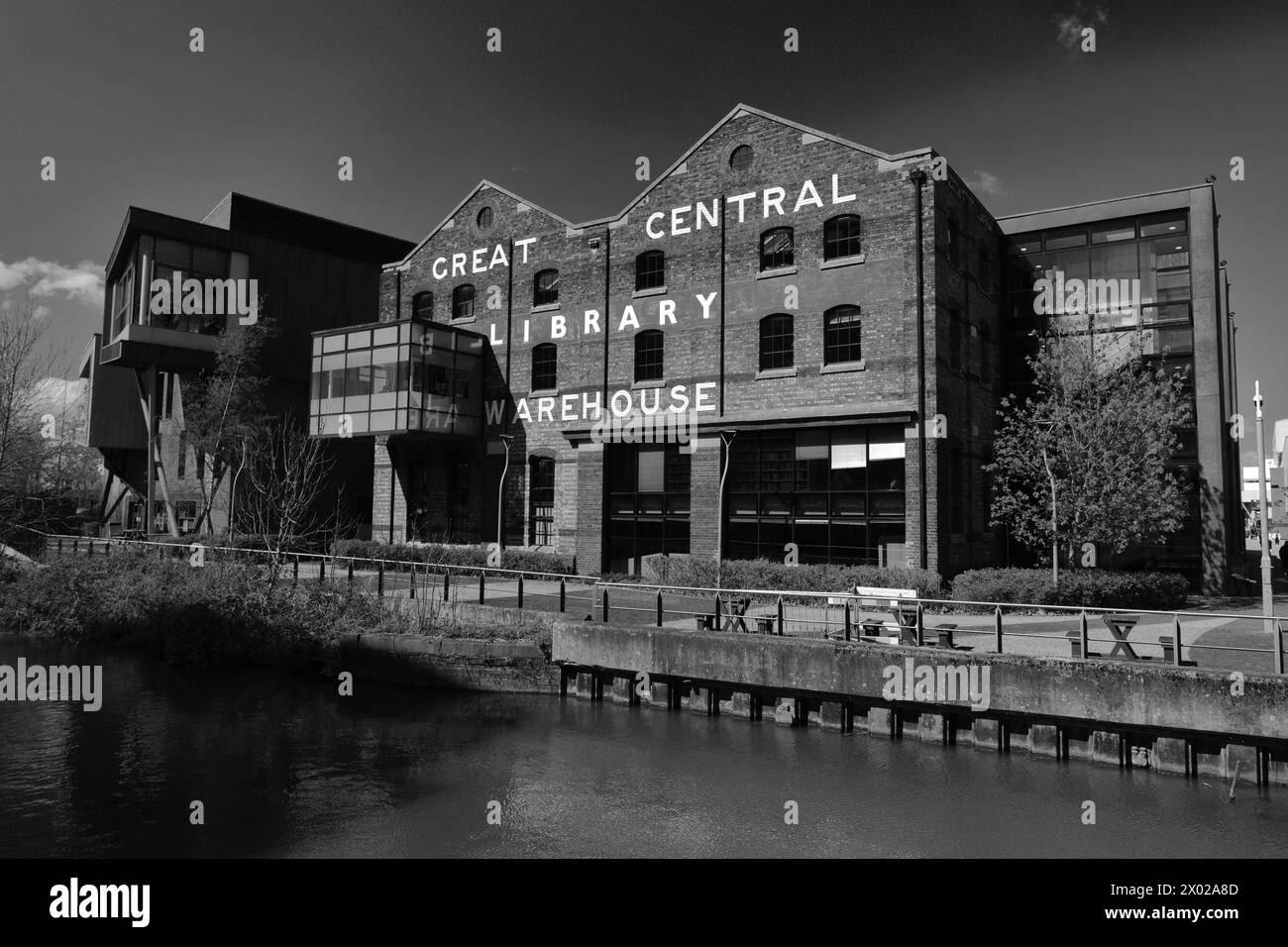 Lincoln university campus Black and White Stock Photos & Images - Alamy