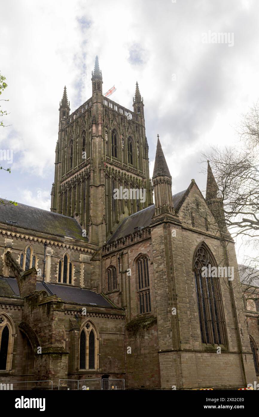 Worcester cathedral architecture hi-res stock photography and images ...