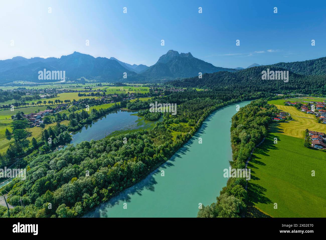 Die Lechmündung in den Forggensee bei Füssen von oben Ausblick auf den ...