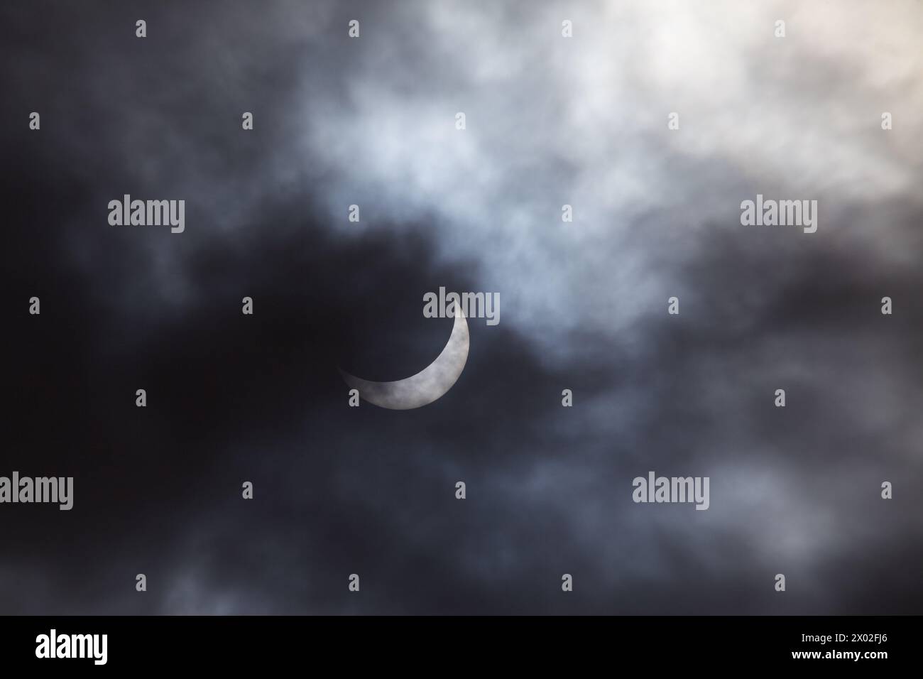 Eclipse phenomenon explanation hi-res stock photography and images - Alamy