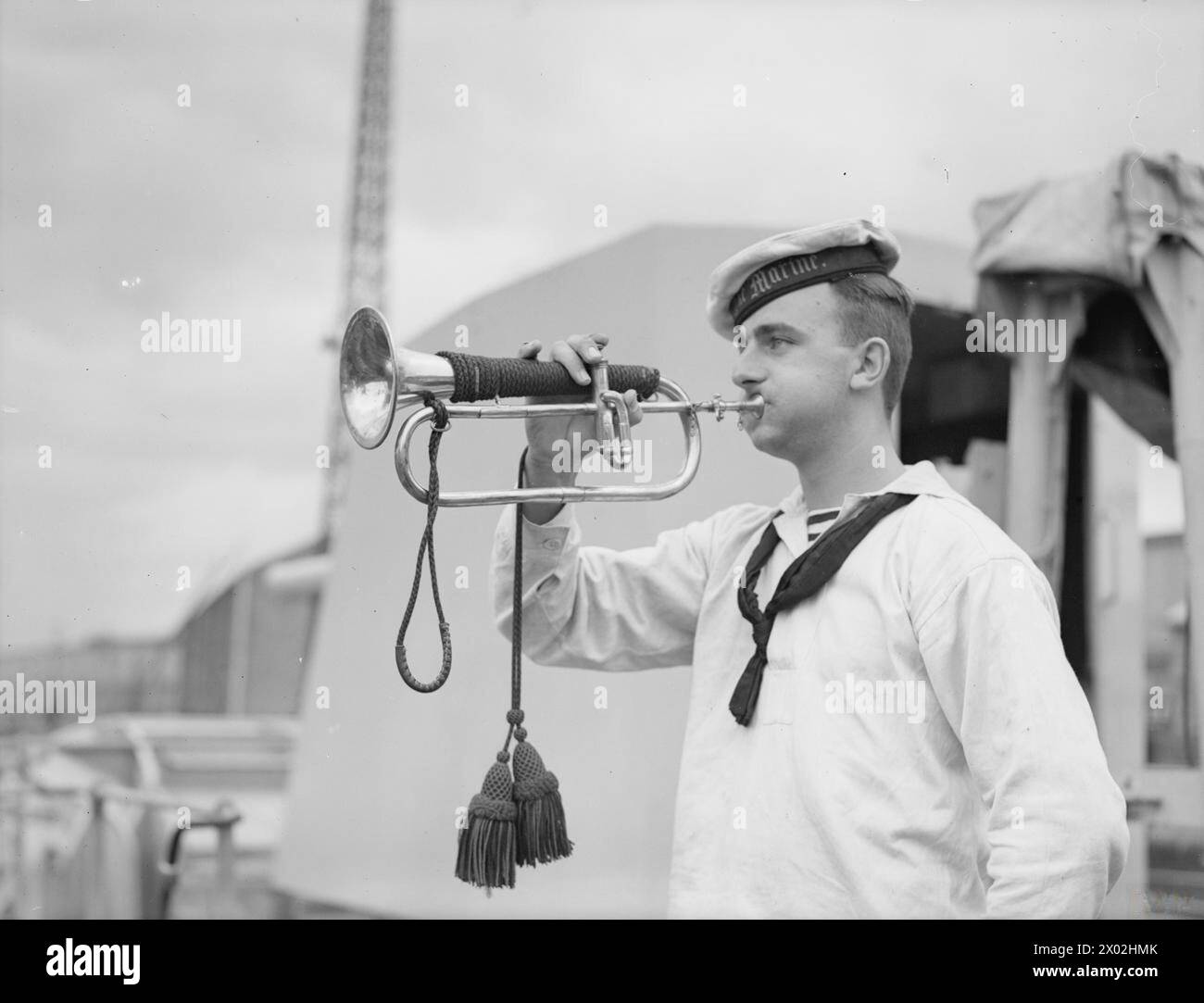 ON BOARD THE DUTCH CRUISER HNMS VAN KINGSBERGEN. AUGUST 1941, THE ...