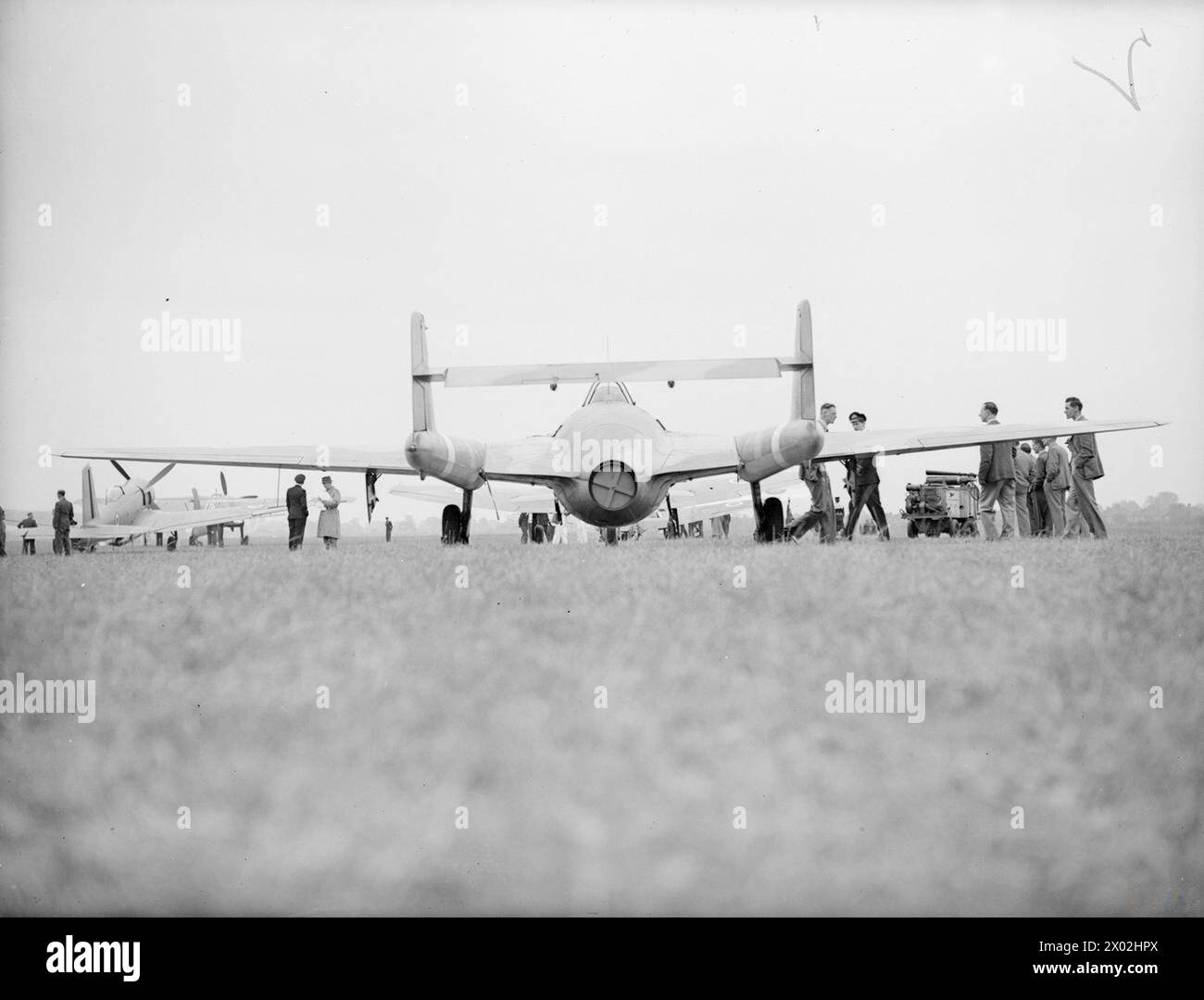NEW FLEET AIR ARM PLANES. 2 OCTOBER 1945, HESTON AERODROME. - The de ...