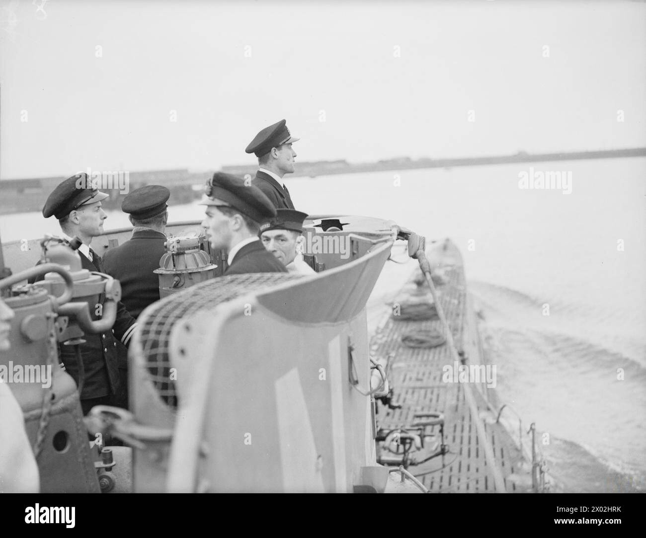 HM SUBMARINE GRAPH, EX-U-BOAT (U570). 19 TO 21 FEBRUARY 1942, IN THE ...