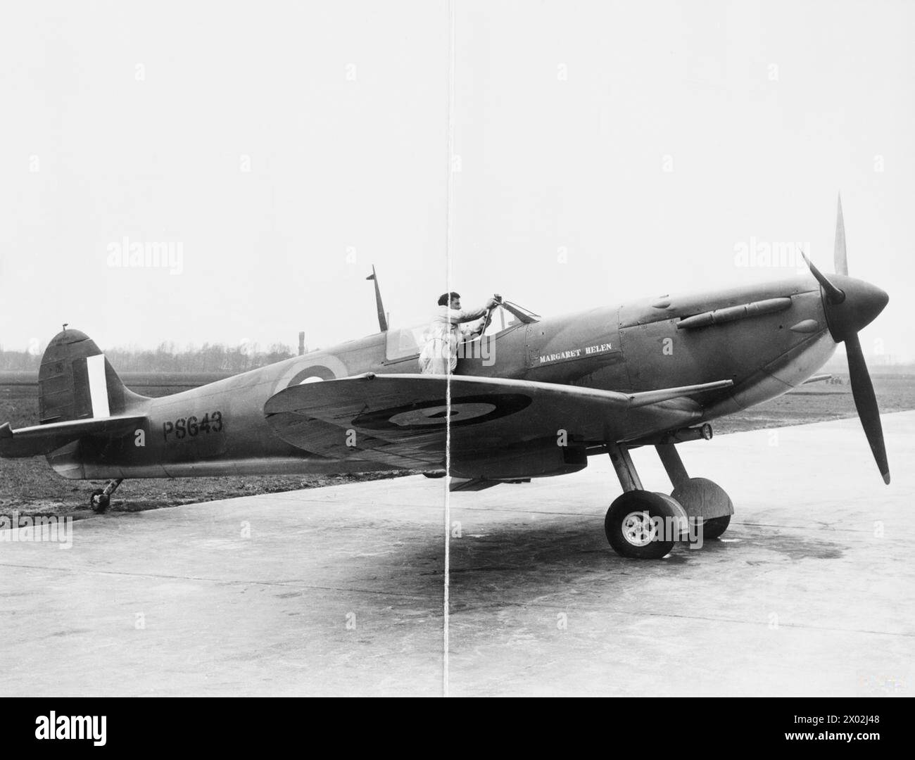 PRESENTATION AIRCRAFT OF THE RAF - Spitfire Mk IIB P8643 'Margaret ...