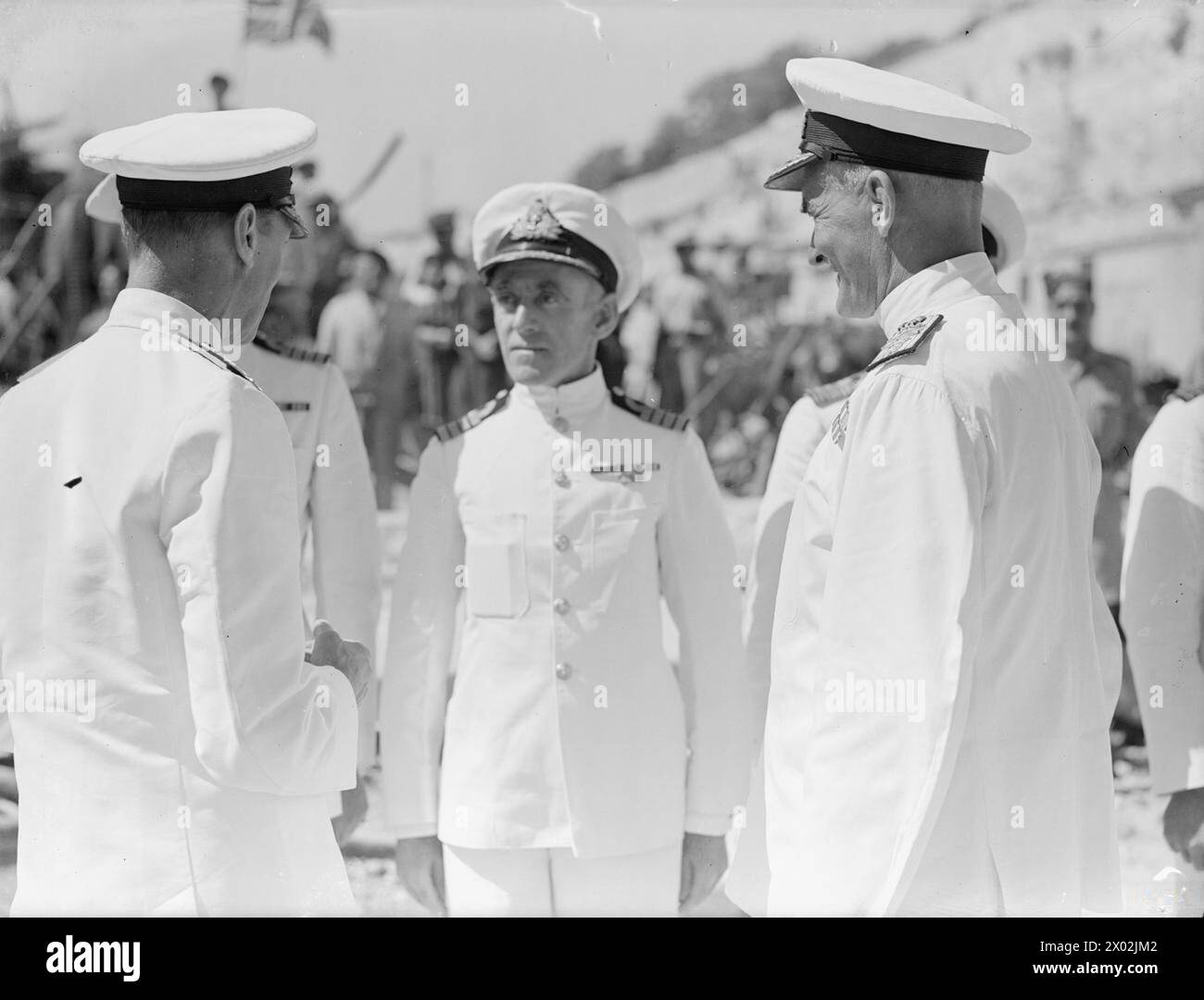 THE KING ON THE GEORGE CROSS ISLAND. 20 JUNE 1943, MALTA. DURING HIS ...