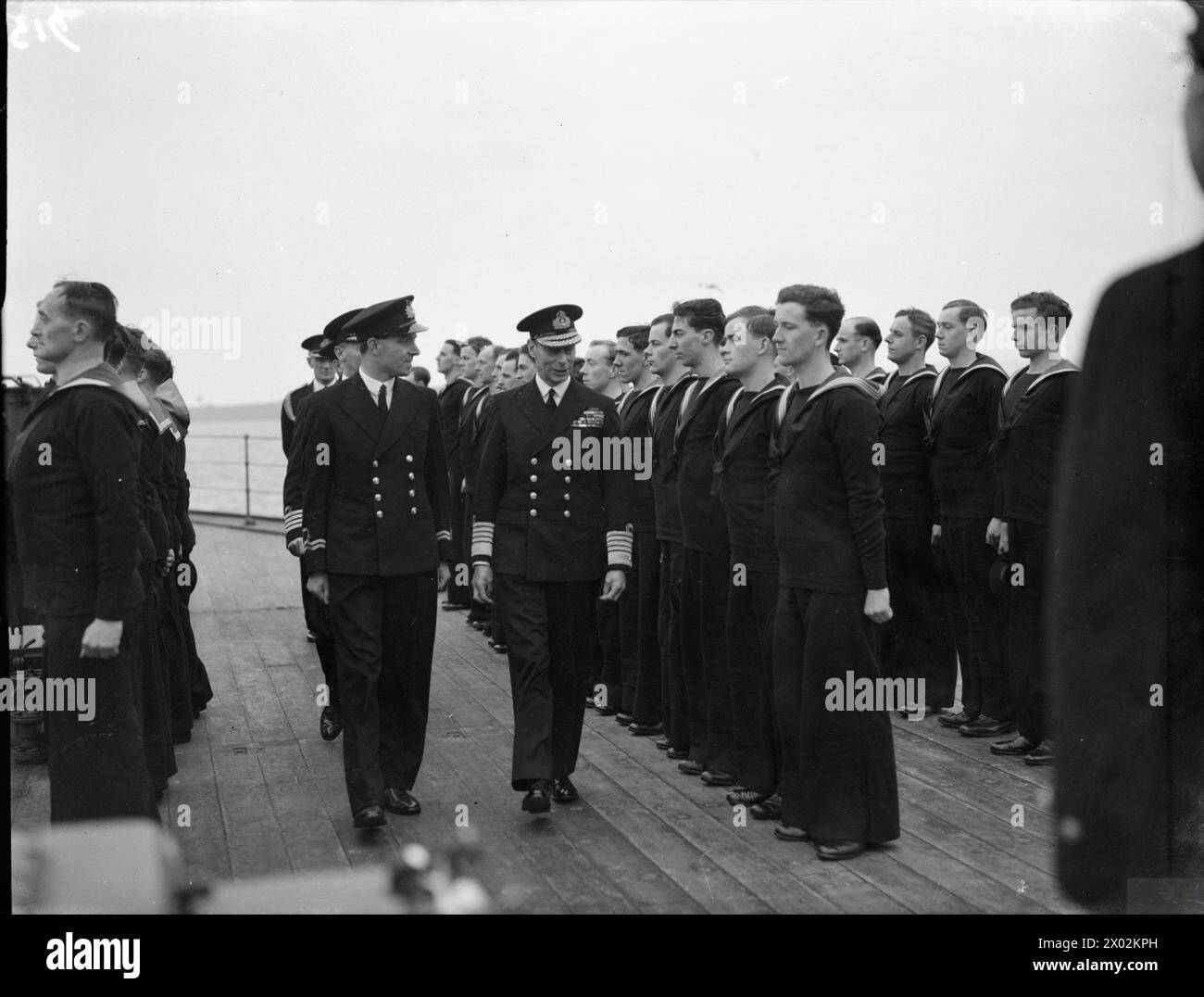 King george vi dressed hi-res stock photography and images - Alamy