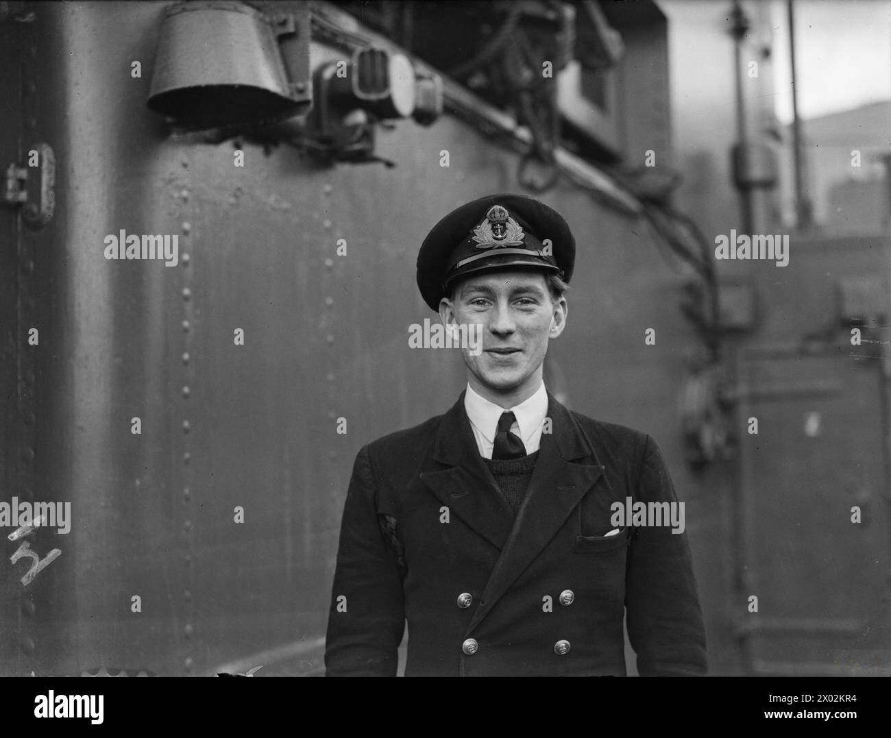 PORTRAITS OF SUBMARINE CAPTAINS AND FIRST LIEUTENANTS. 6 FEBRUARY 1943 ...