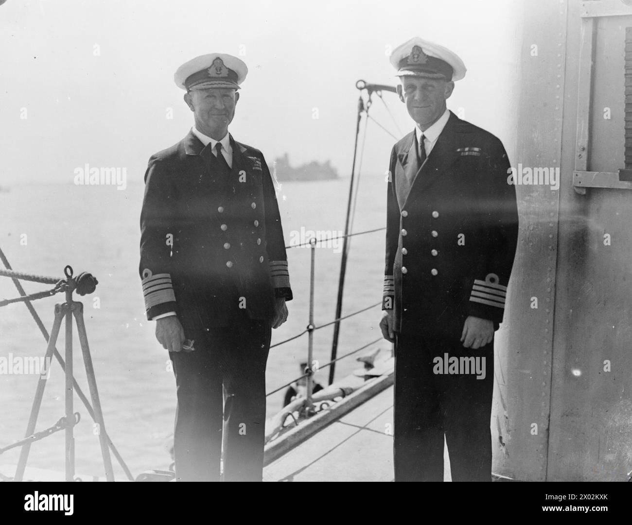 CONVOY FROM ALEXANDRIA TO MALTA MEETS AND ENGAGES ITALIAN WARSHIPS. 22 ...