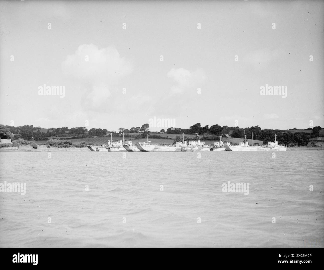 HMS APPLEDORE, COMBINED OPERATIONS TRAINING BASE. 1 JUNE 1945, AT HMS ...