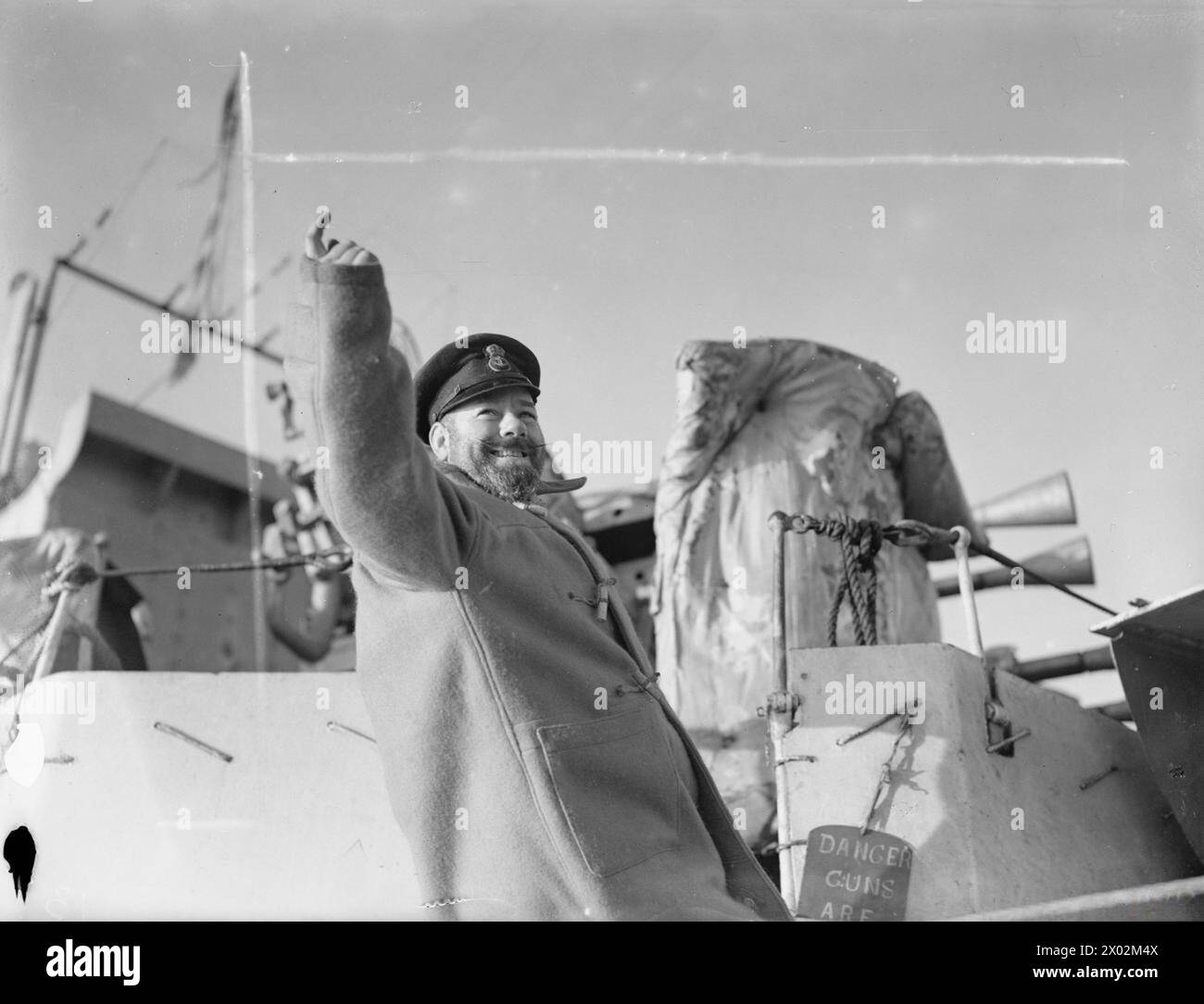 ON BOARD THE DESTROYER HMS ESKIMO. 1942, DURING HOME FLEET OPERATIONS ...