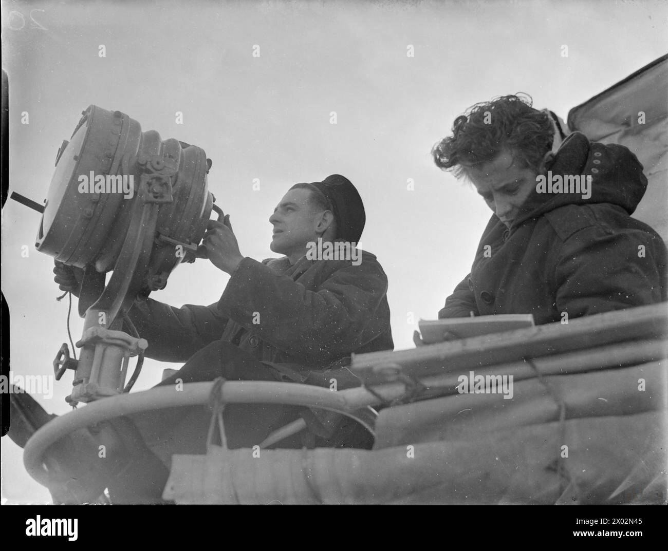 In 1941, HMCS Niagara, a Town-class destroyer with an entirely Canadian ...