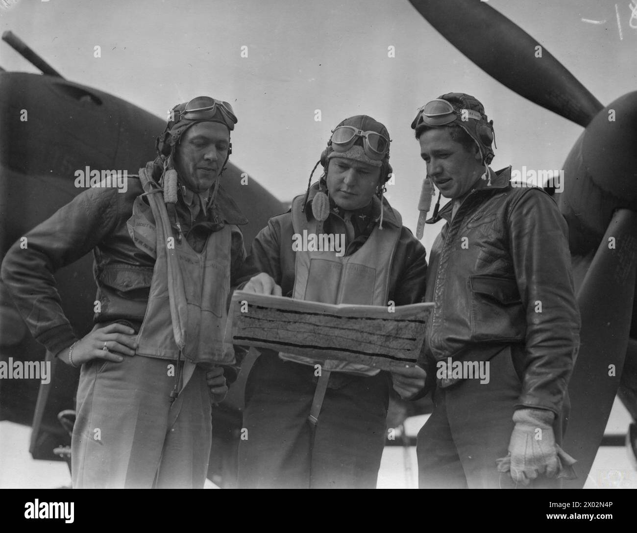 UNITED STATES EIGHTH AIR FORCE IN BRITAIN, 1942-1945 - Pilots of the ...